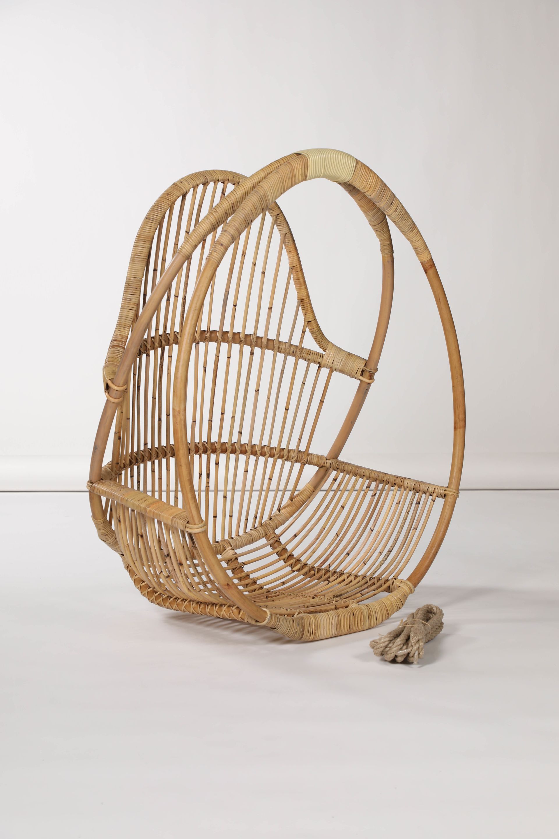 Aulis hanging chair, classic, natural | Franckly