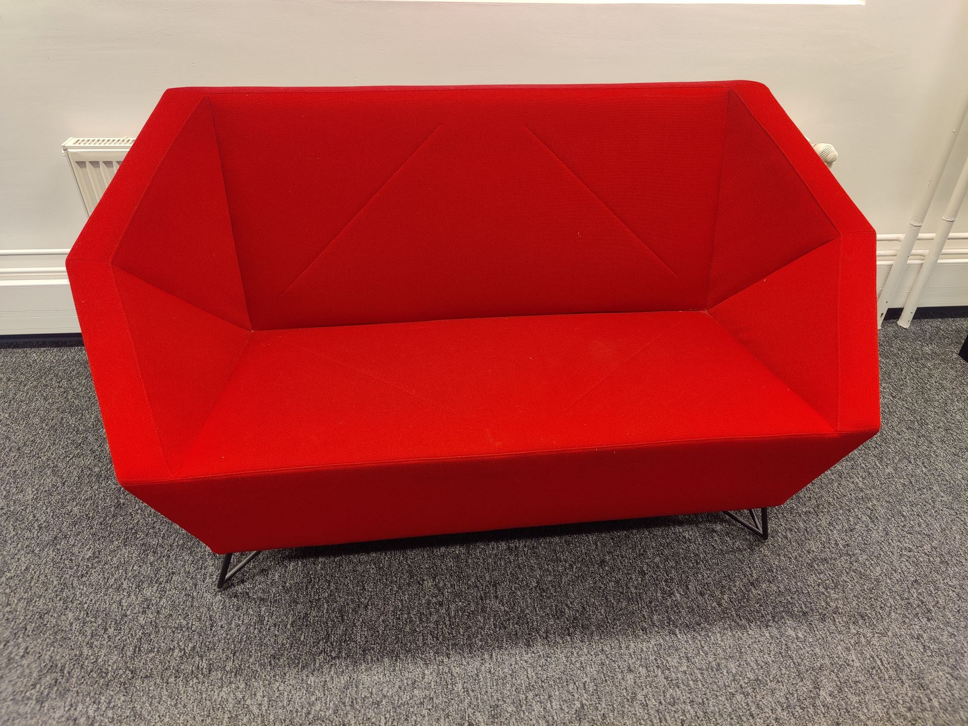 Prostoria, 3angle Design sofa | Franckly