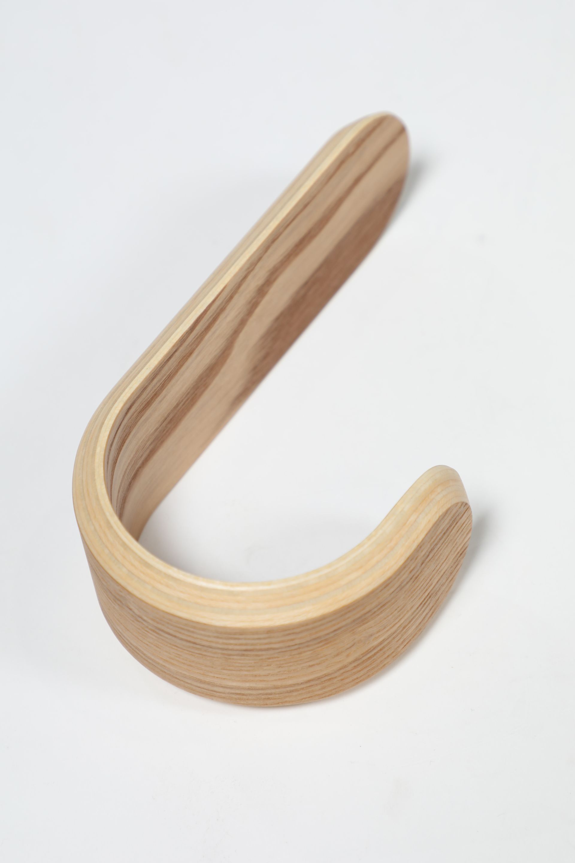 Curve hook, ash | Franckly