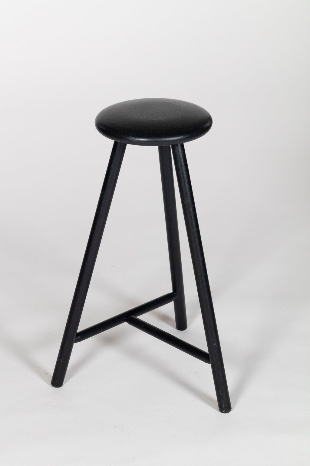 Perch bar stool 63 cm, black | Franckly