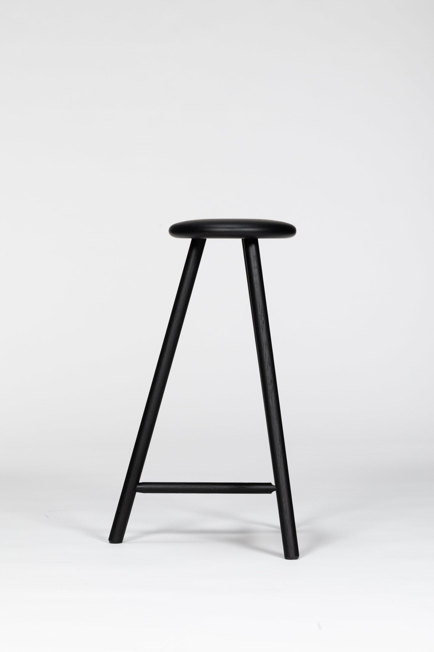 Perch bar stool 63 cm, black | Franckly
