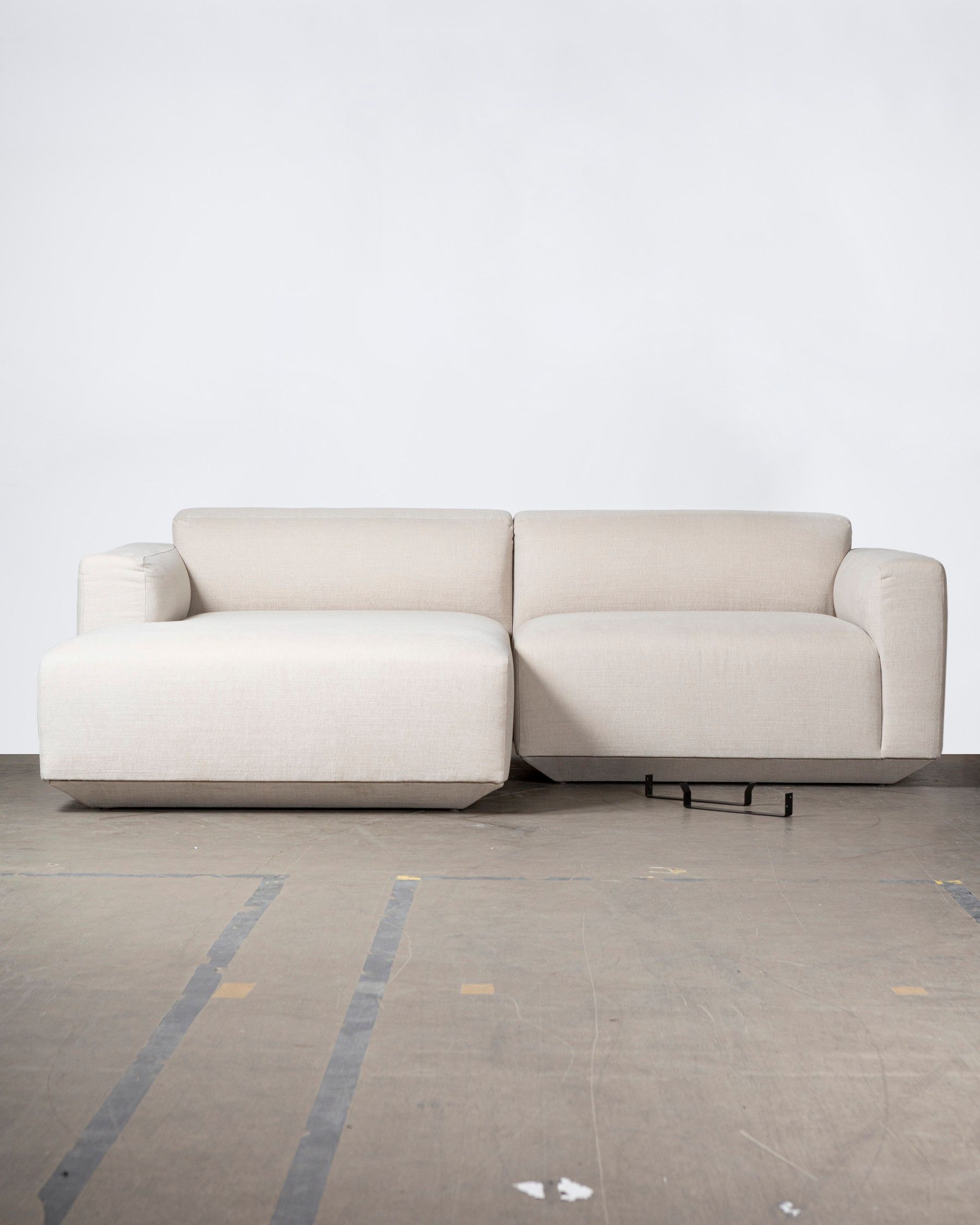Develius C modular sofa | Franckly