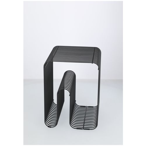Curva stool, black | Franckly