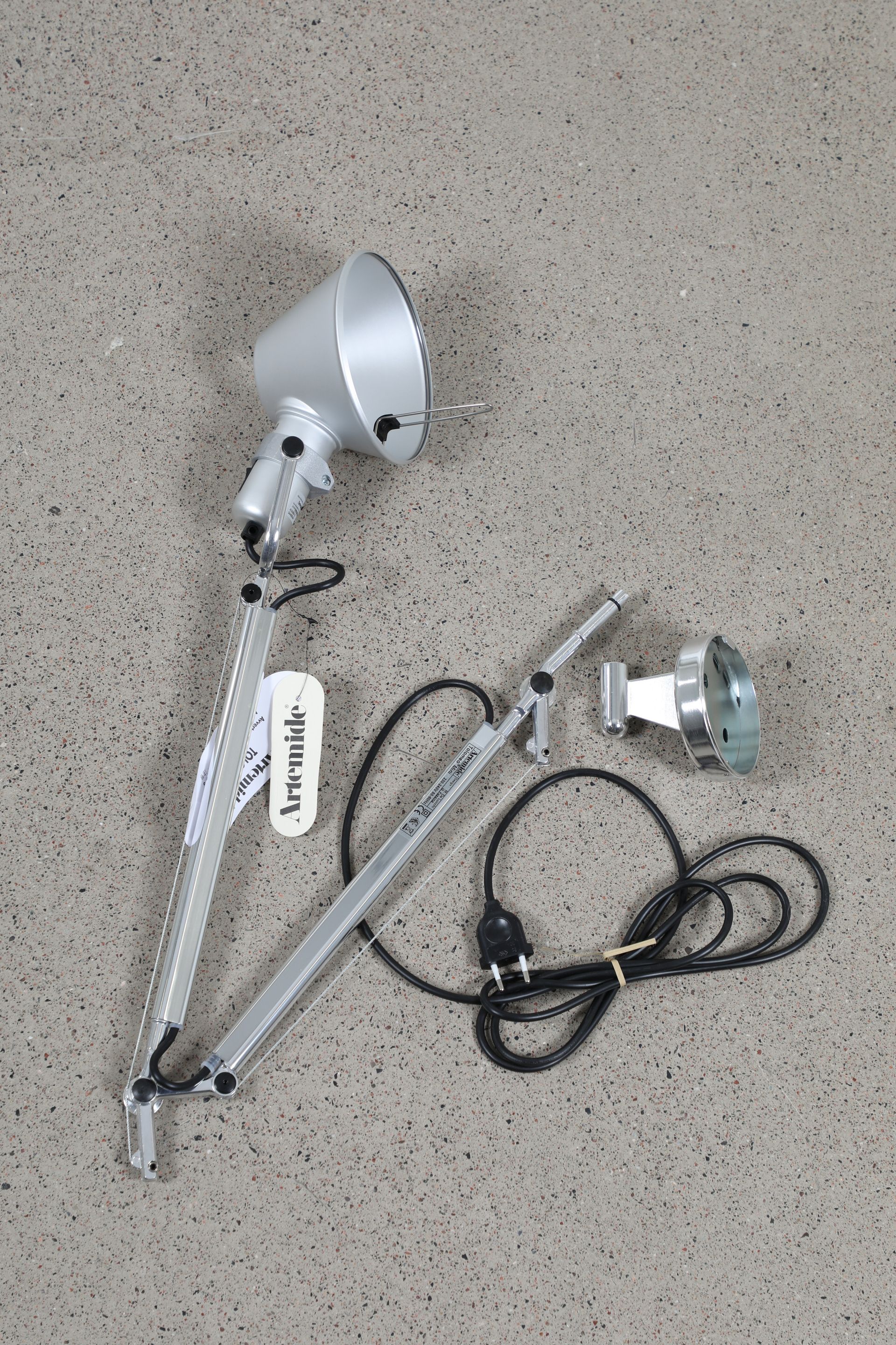 Tolomeo Mini Parete wall lamp, aluminium | Franckly