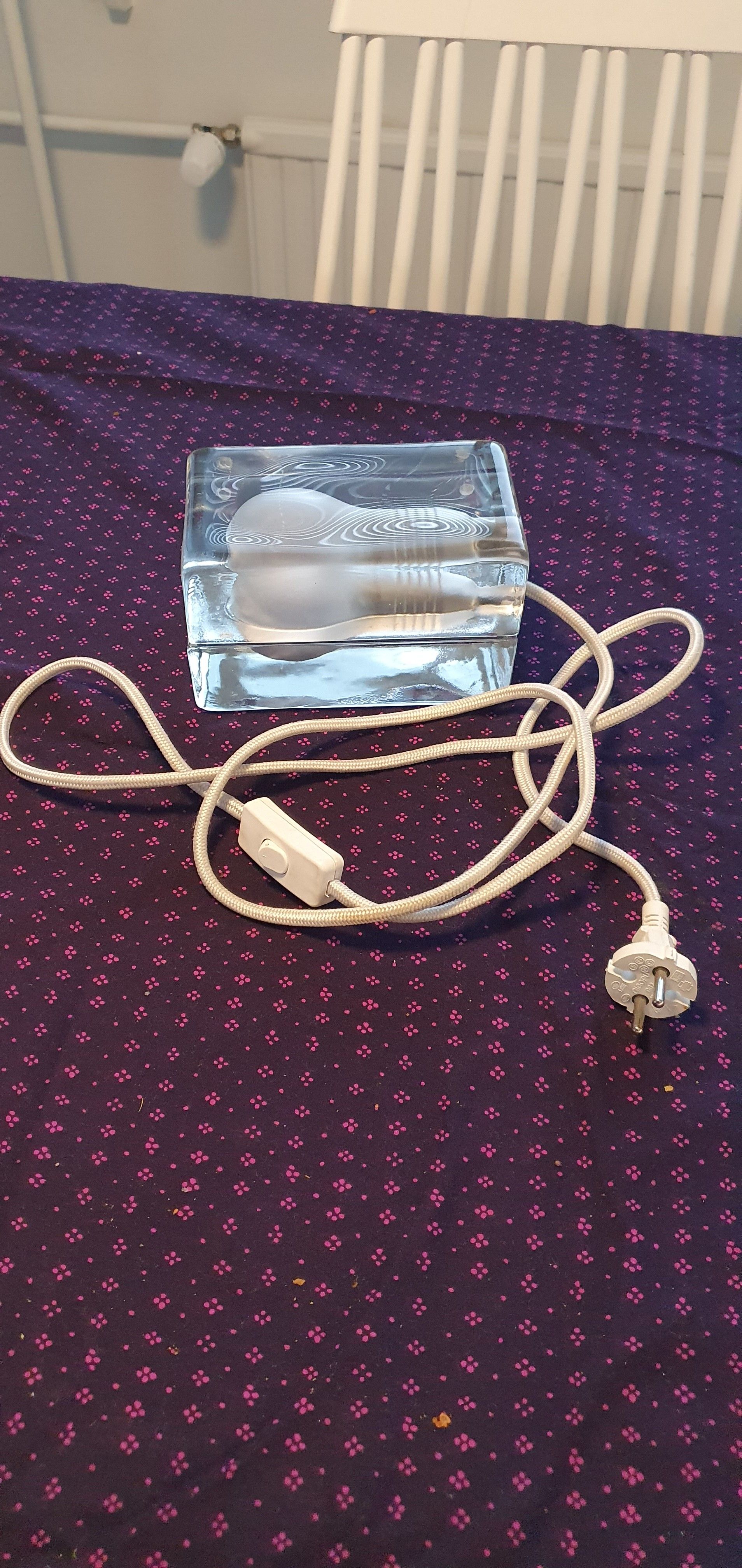 Block valaisin, valkoinen johto | Franckly