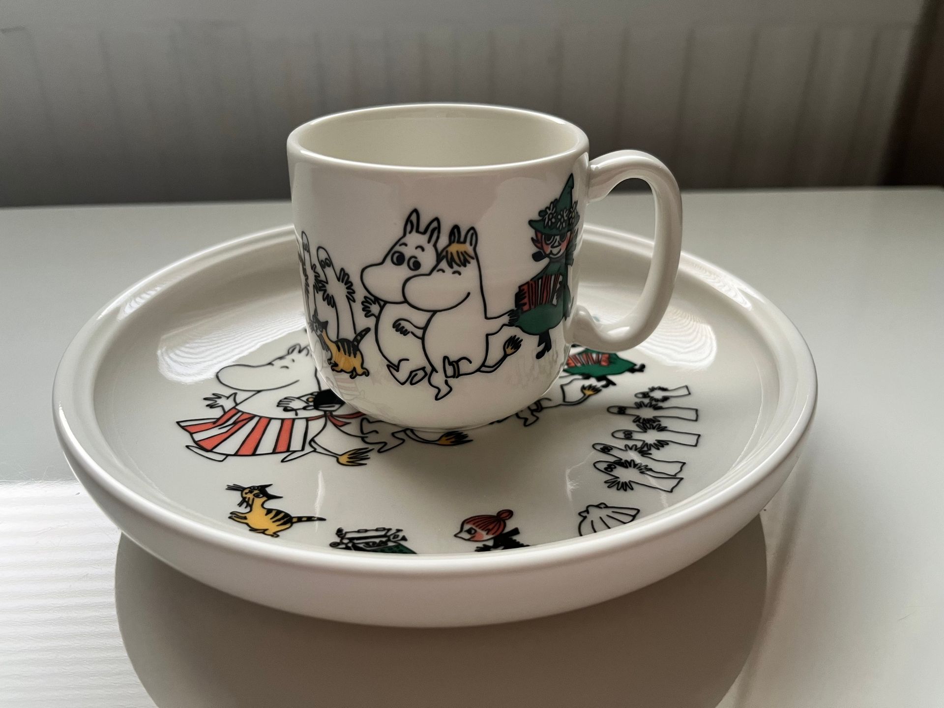 Moomin children's tableware, Happy family | Franckly