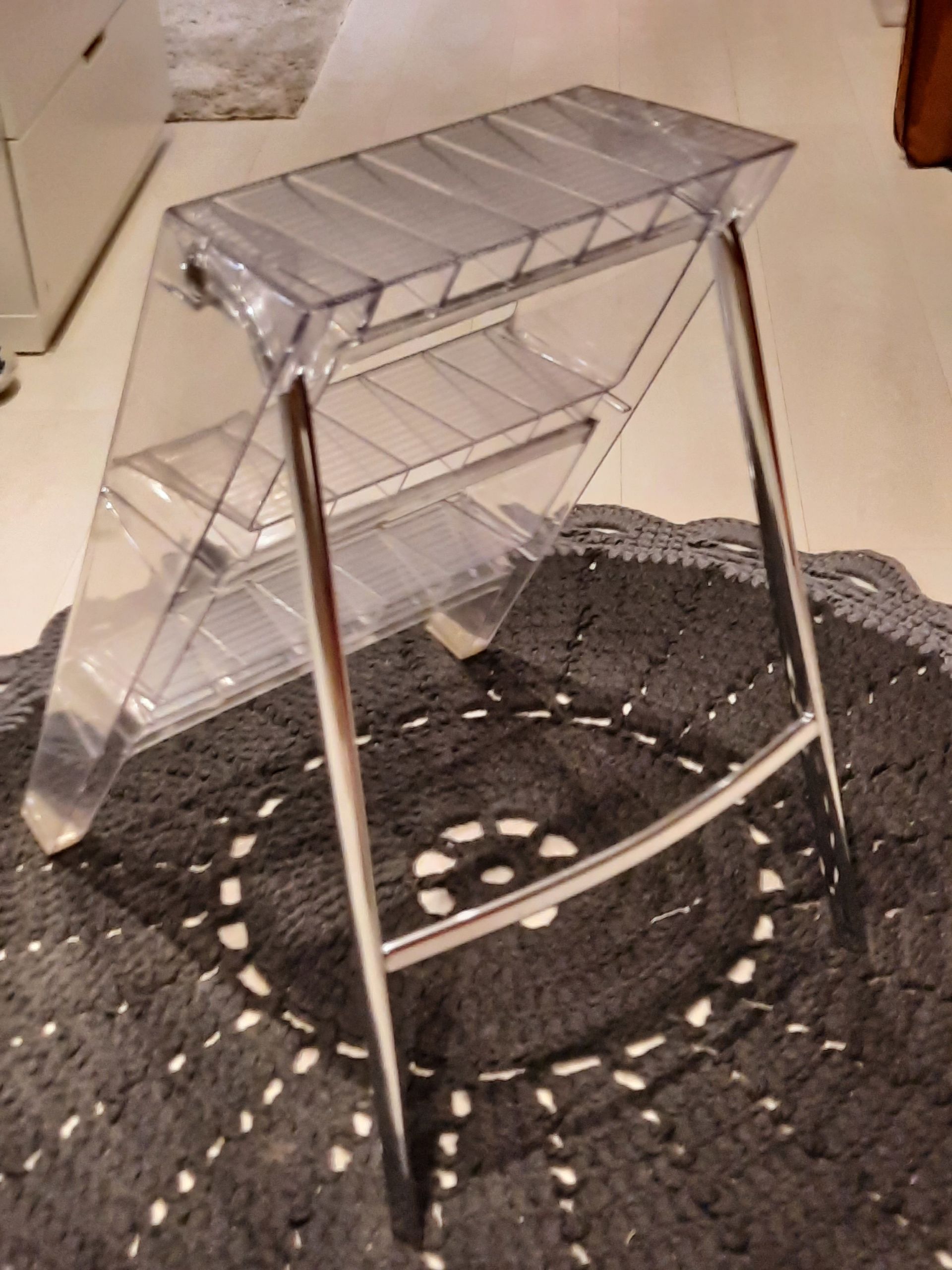 Upper stepladder, clear | Franckly