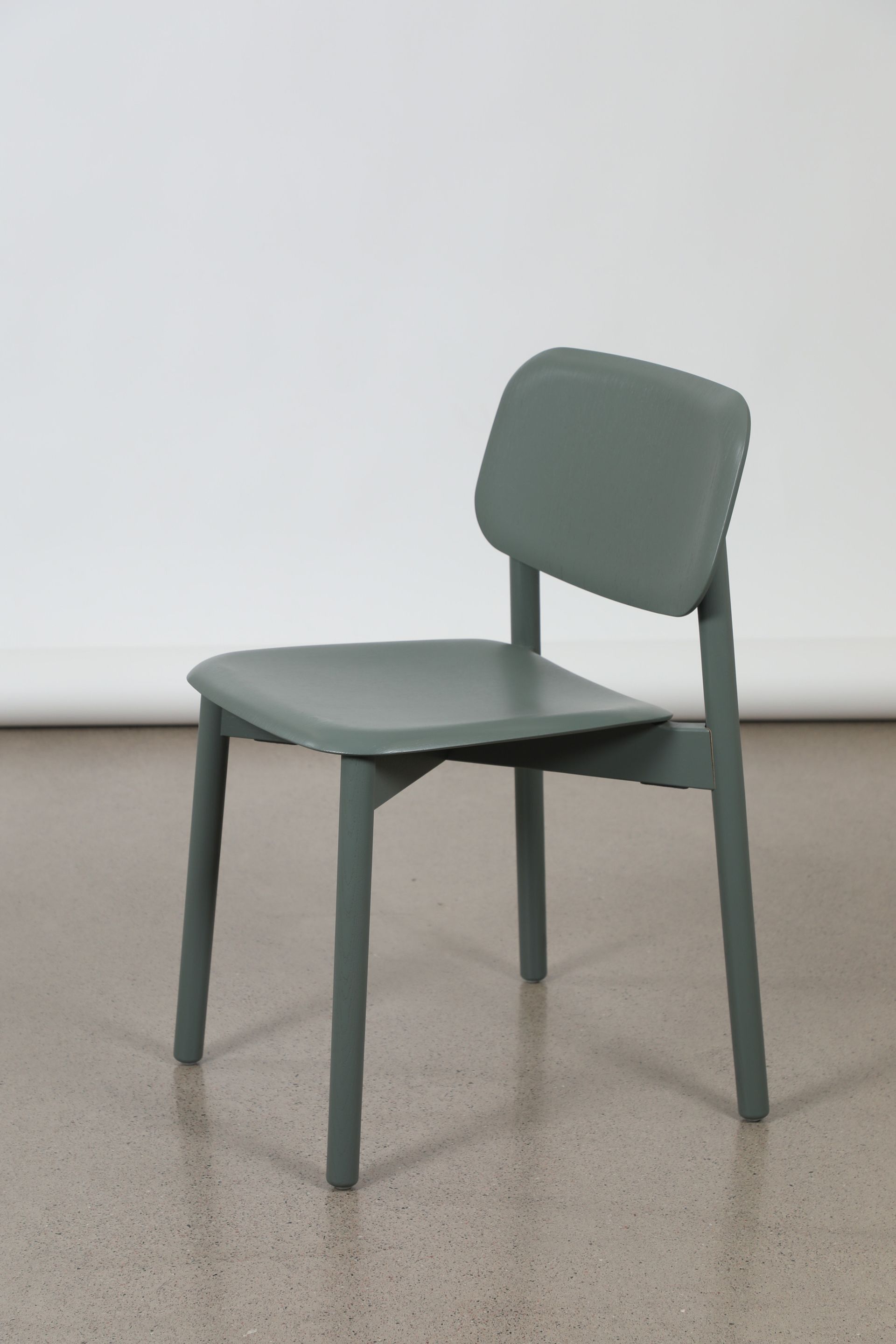 Soft Edge 60 chair, dusty green | Franckly
