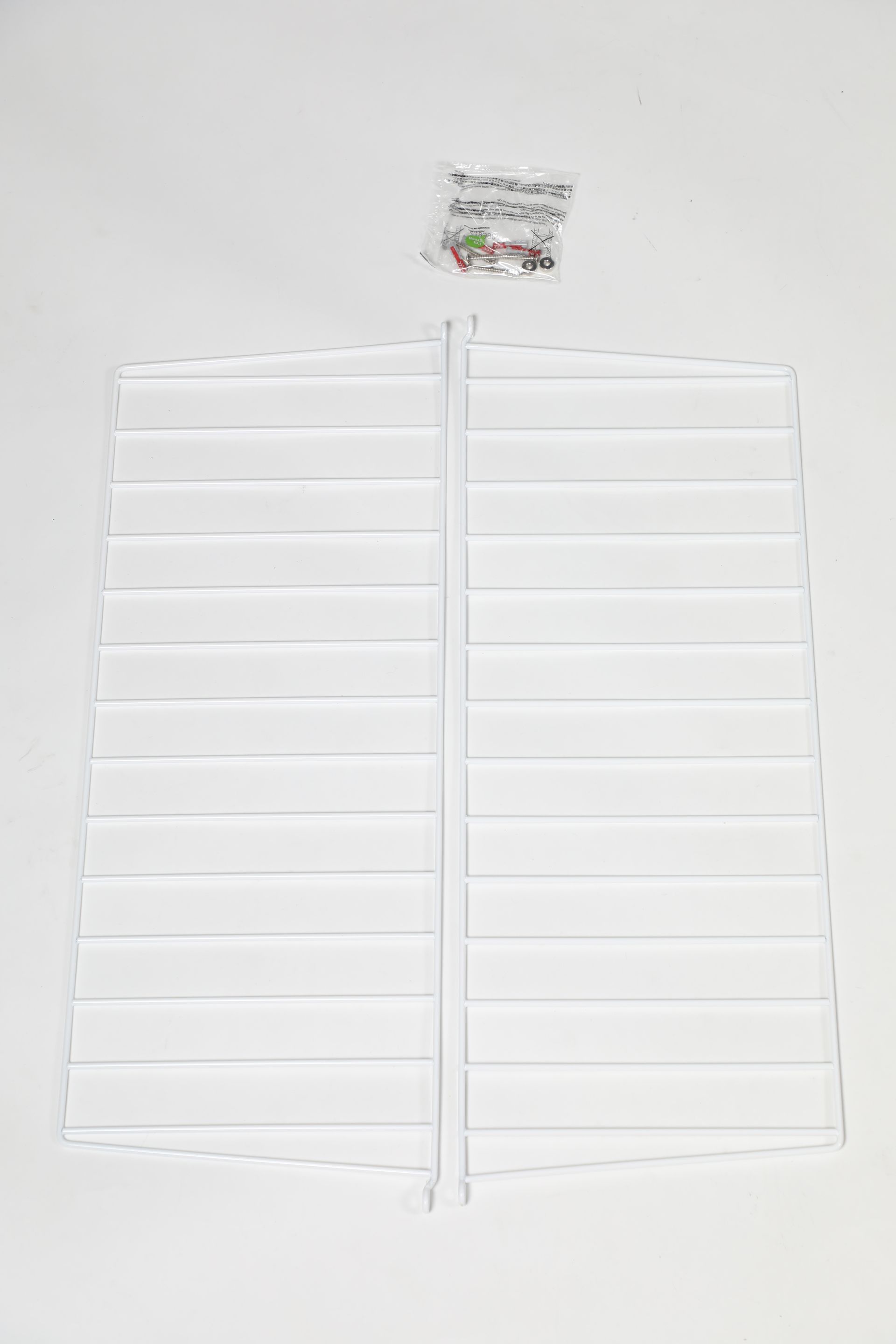String side panel 75 x 30 cm, white | Franckly