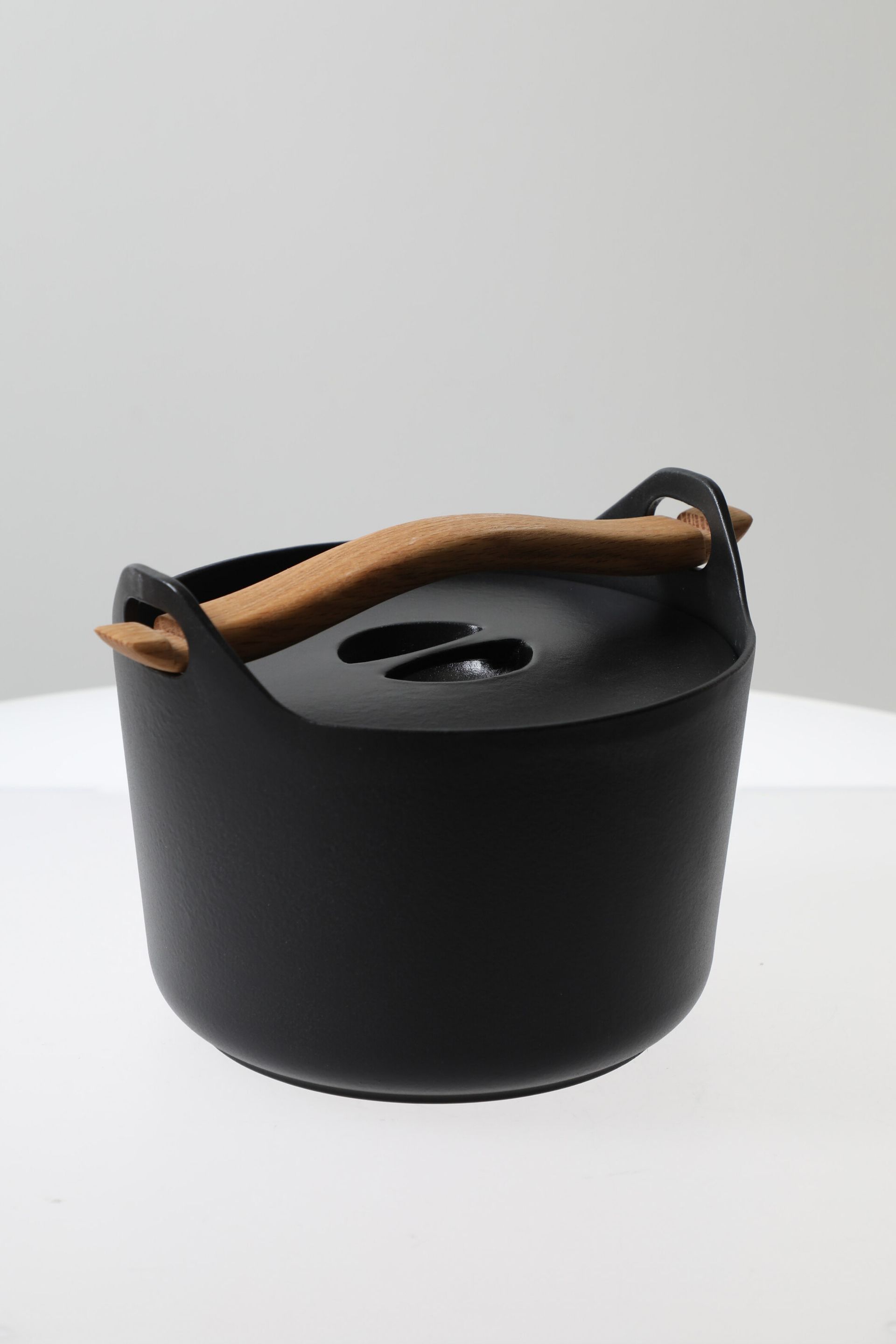 Sarpaneva cast iron pot 3 L | Franckly