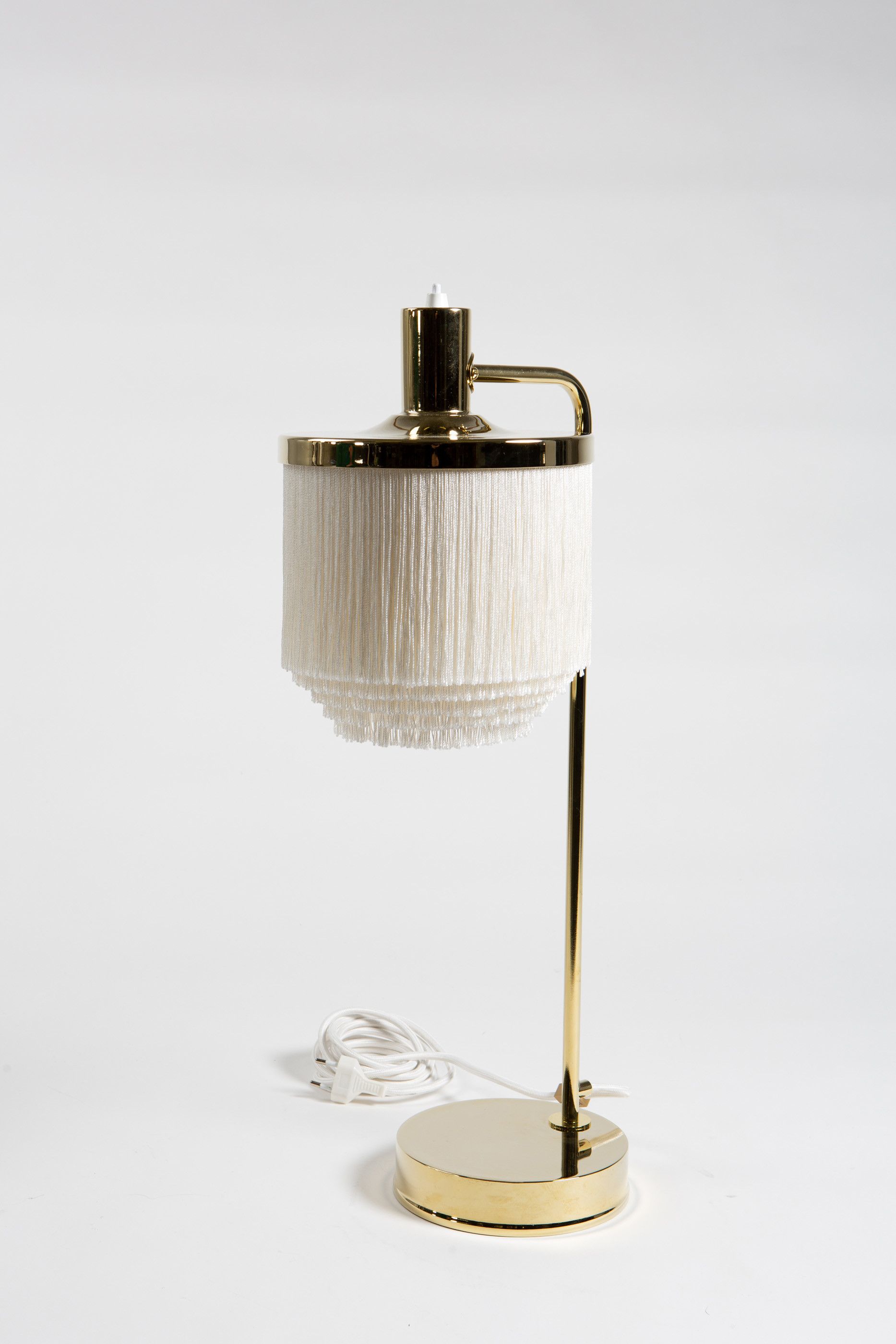 Fringe table lamp, cream white | Franckly