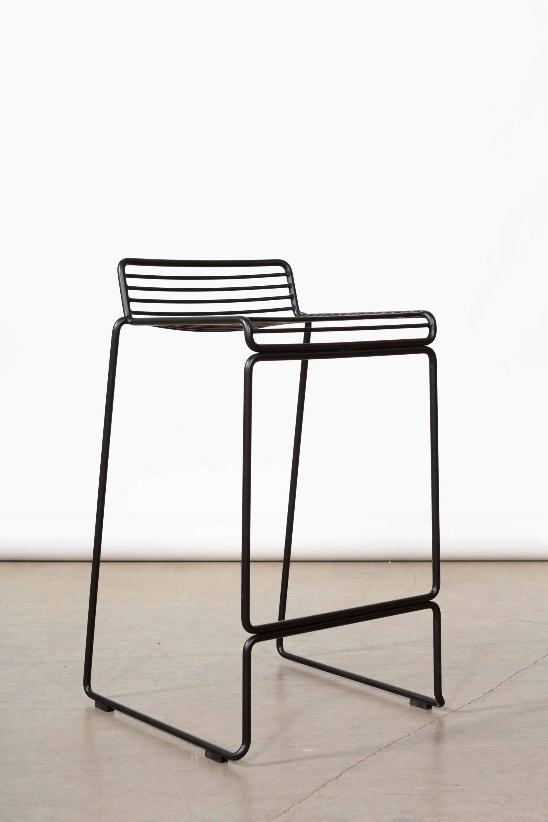 Hee bar stool, black, 65 cm | Franckly