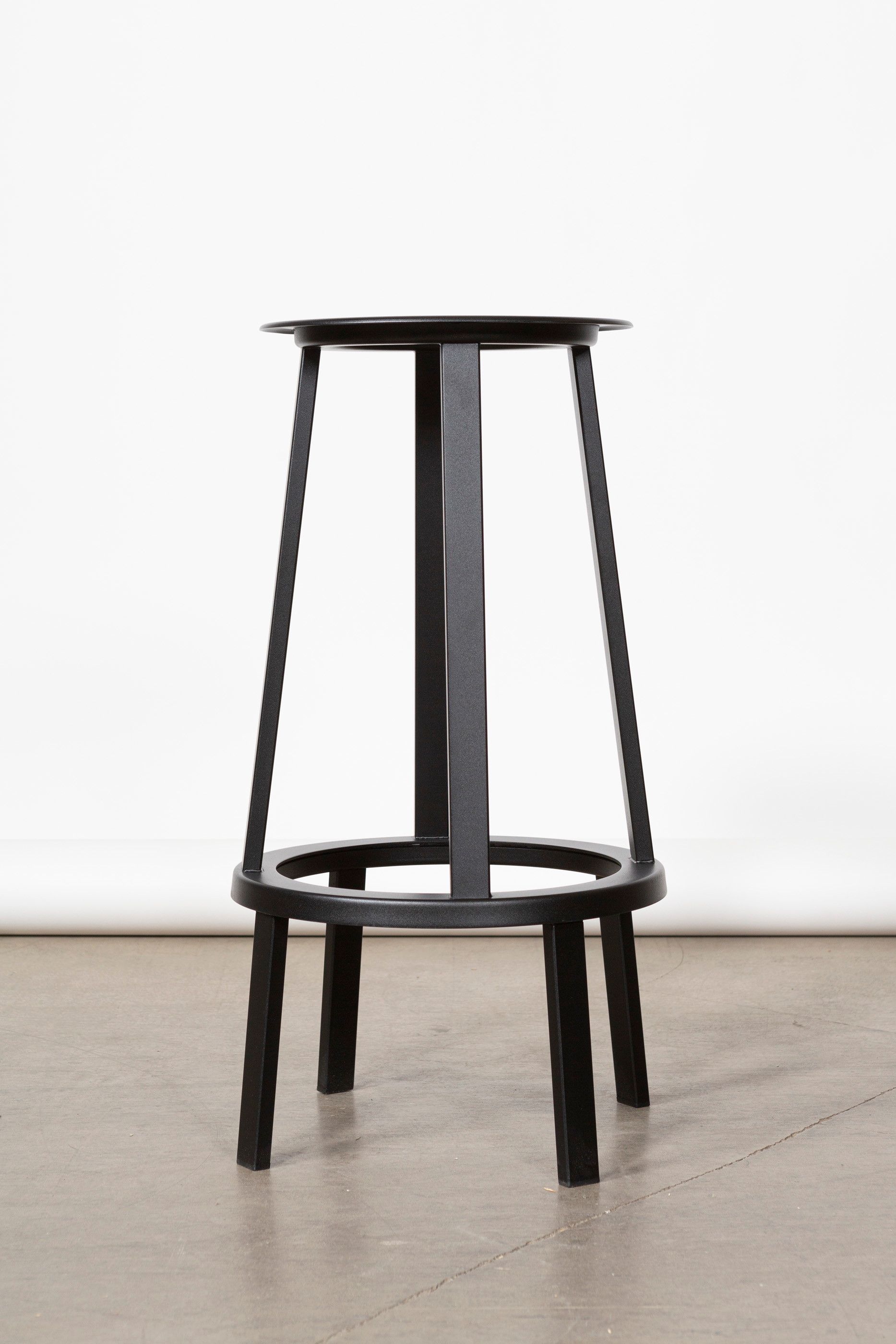 Revolver bar stool, 76 cm, black | Franckly
