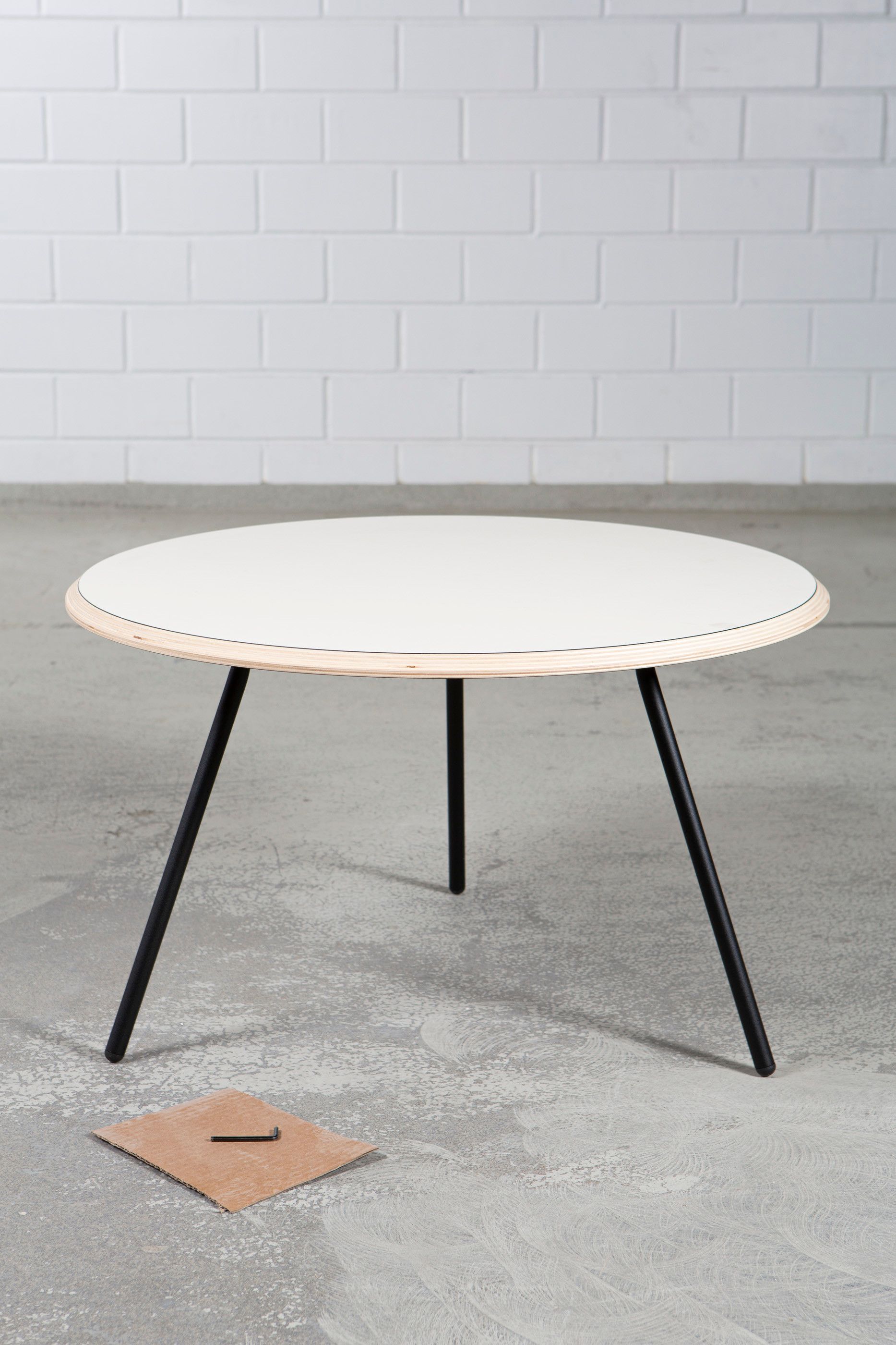 Soround coffee table, 60 cm, warm grey nano laminate | Franckly