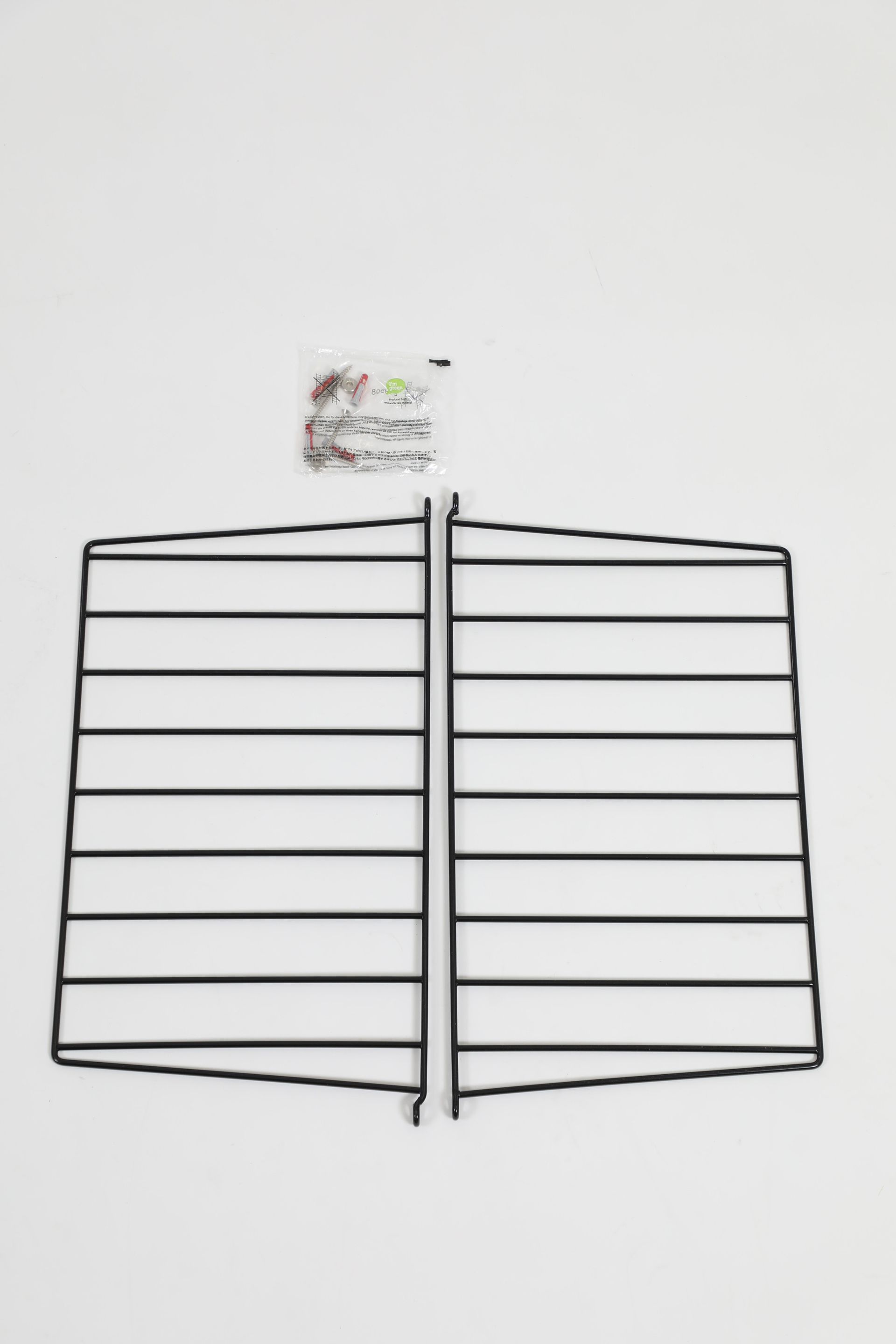 String side panel 50 x 30 cm, black | Franckly