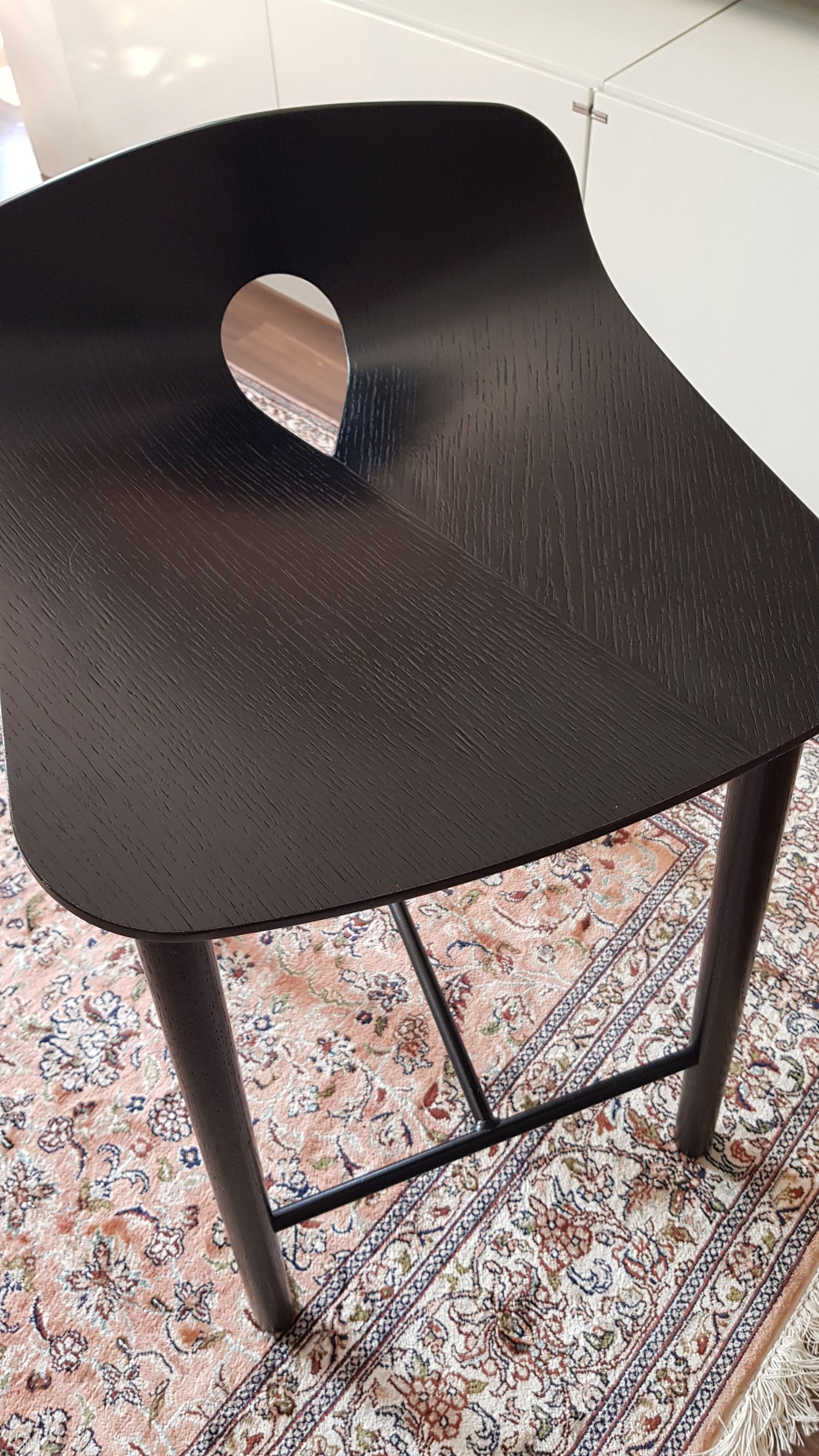 Mono bar stool 75 cm, black | Franckly