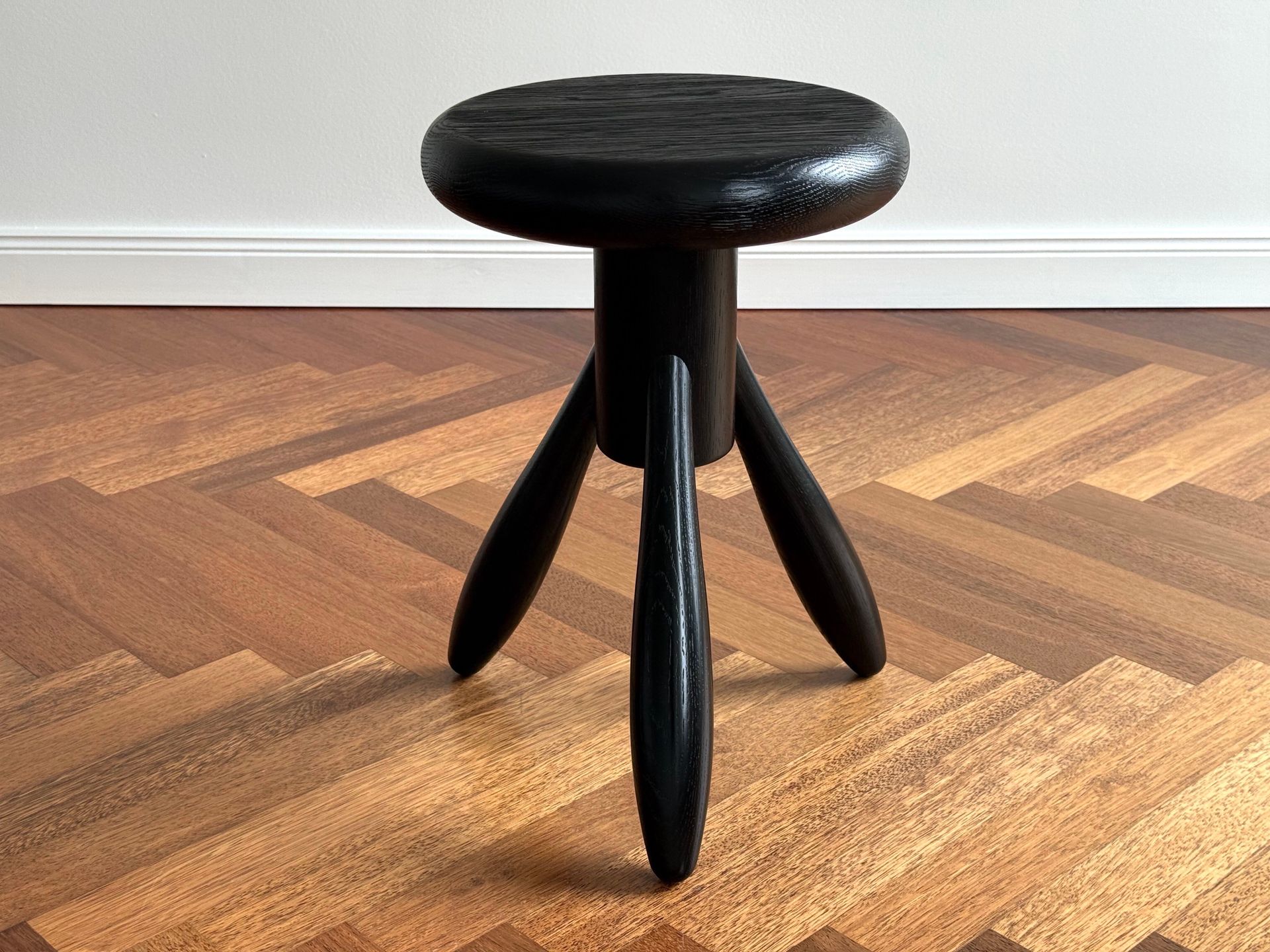 Artek Baby Rocket stool, black | Franckly