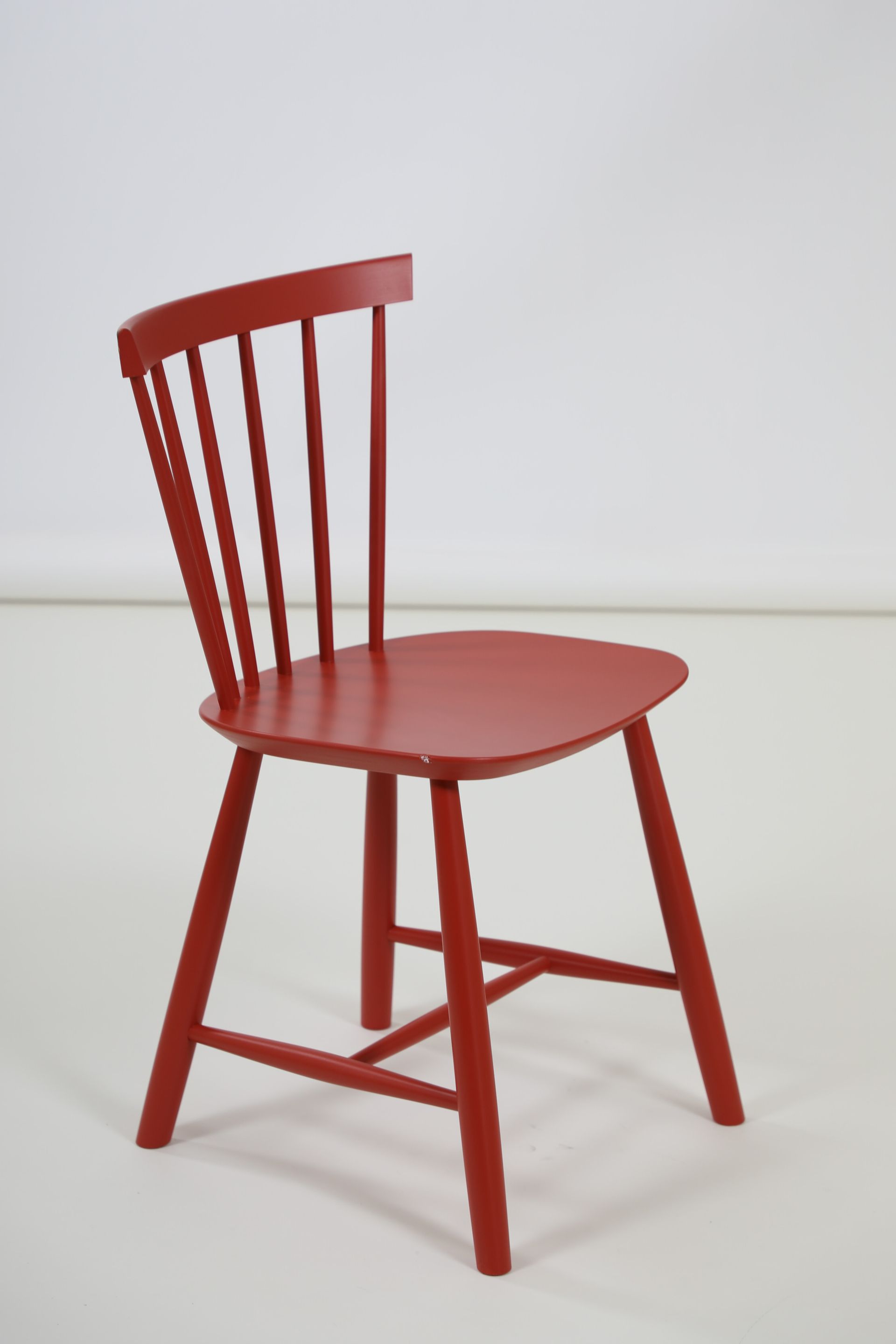 J46 chair, red | Franckly