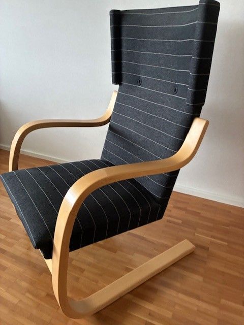 Artek 401 armchairs for sale, 2 pc | Franckly