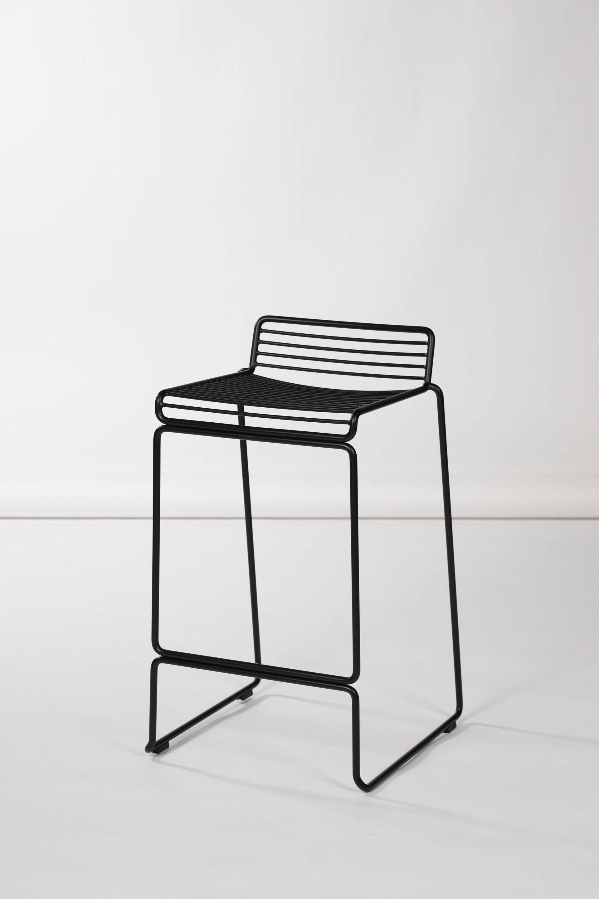Hee bar stool, black, 65 cm | Franckly