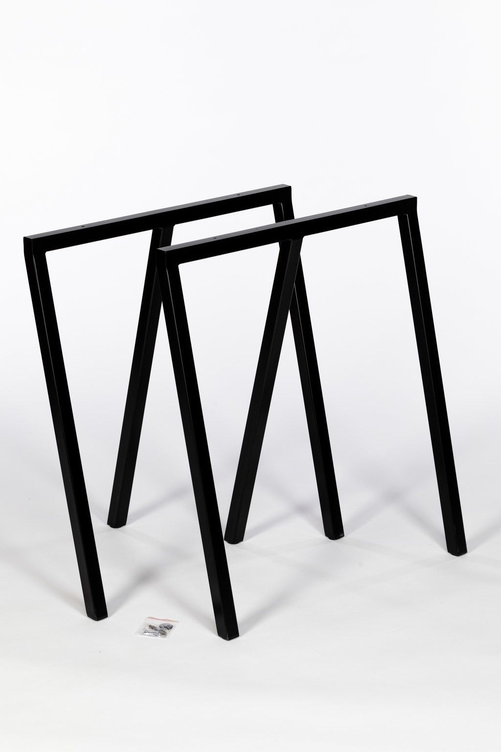 Loop Stand frame, 2 pcs, black | Franckly