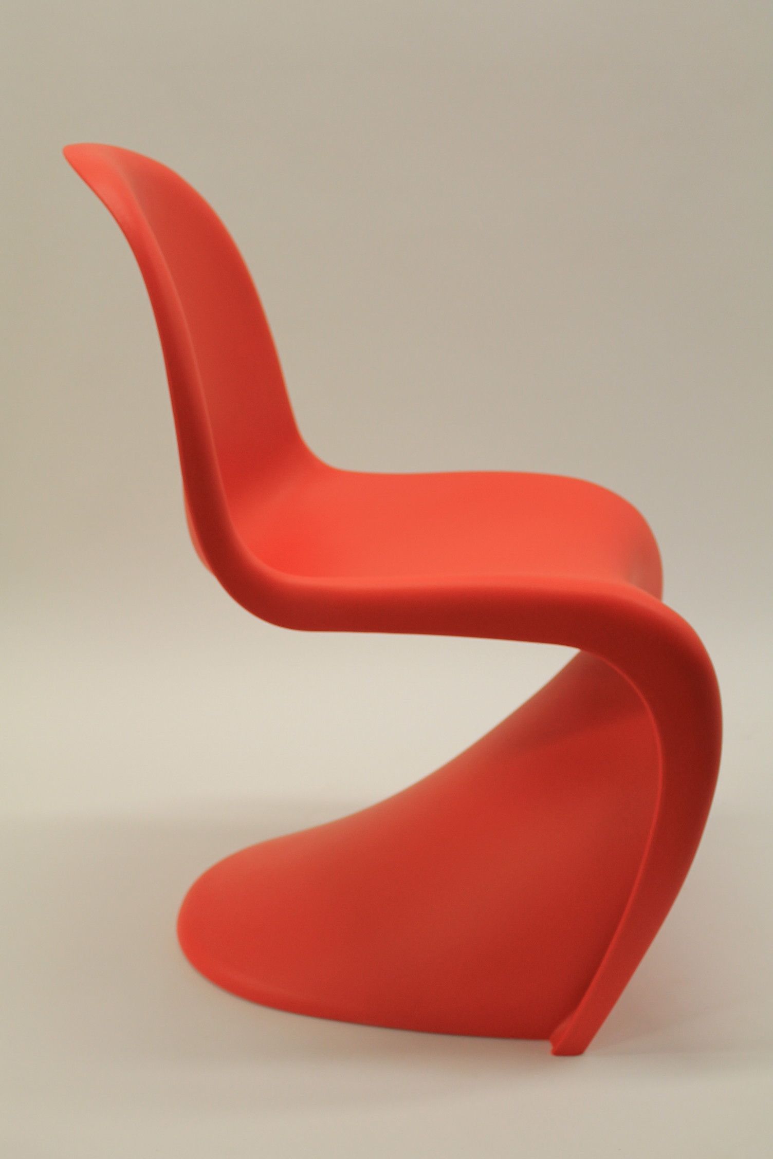 Panton chair, red | Franckly
