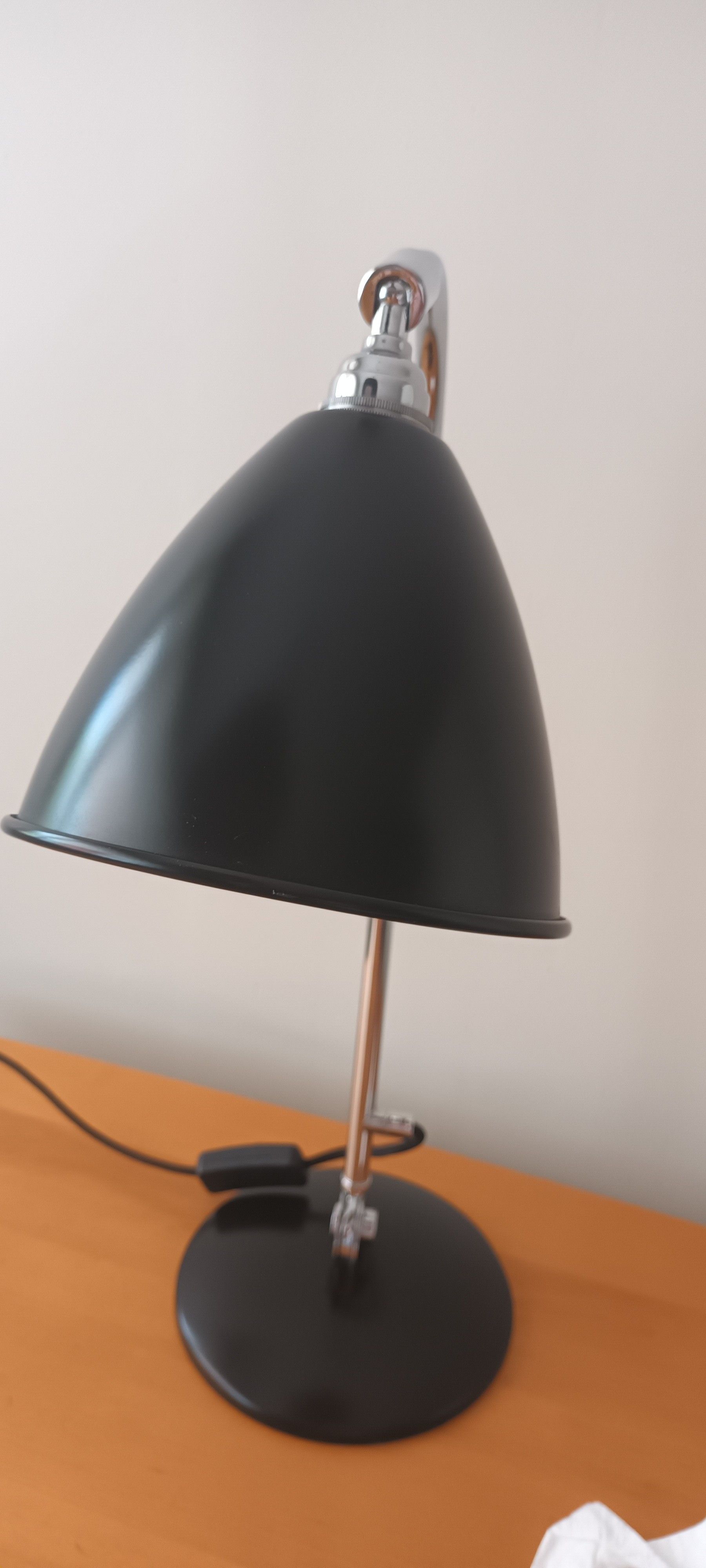 Bestlite BL2 table lamp, chrome - black semi matt | Franckly