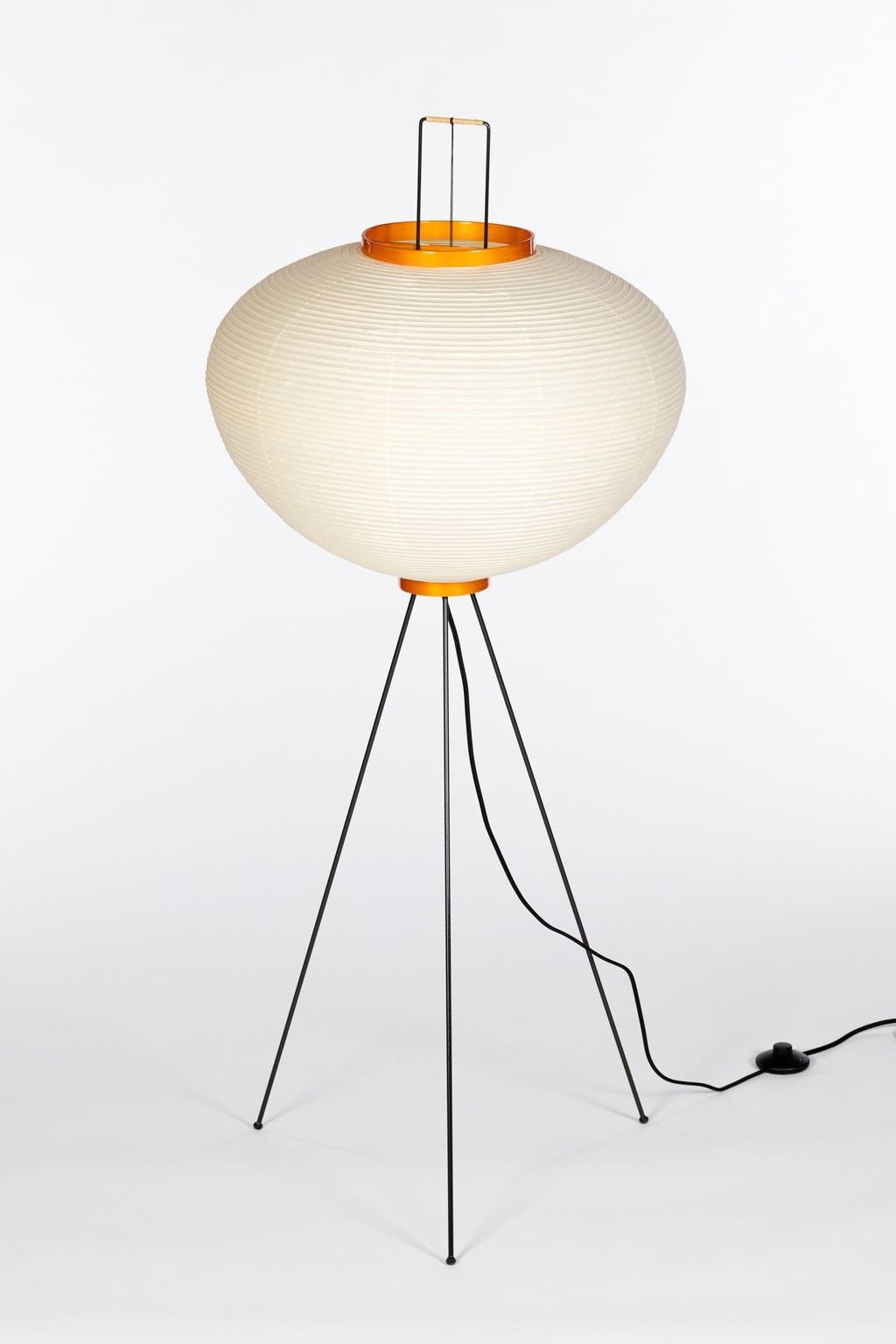 Akari 10A floor lamp | Franckly