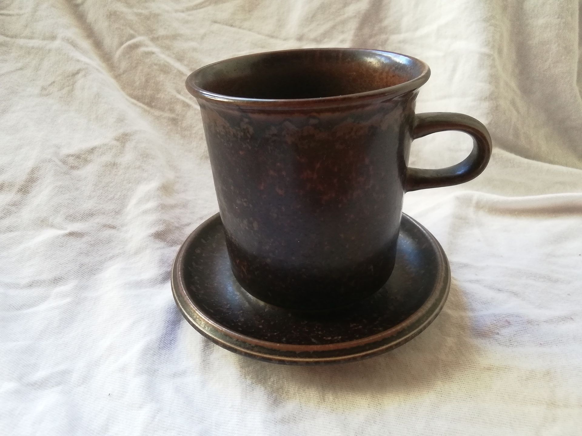 Ruska Mug 2.5 dl and plates, 3items. | Franckly