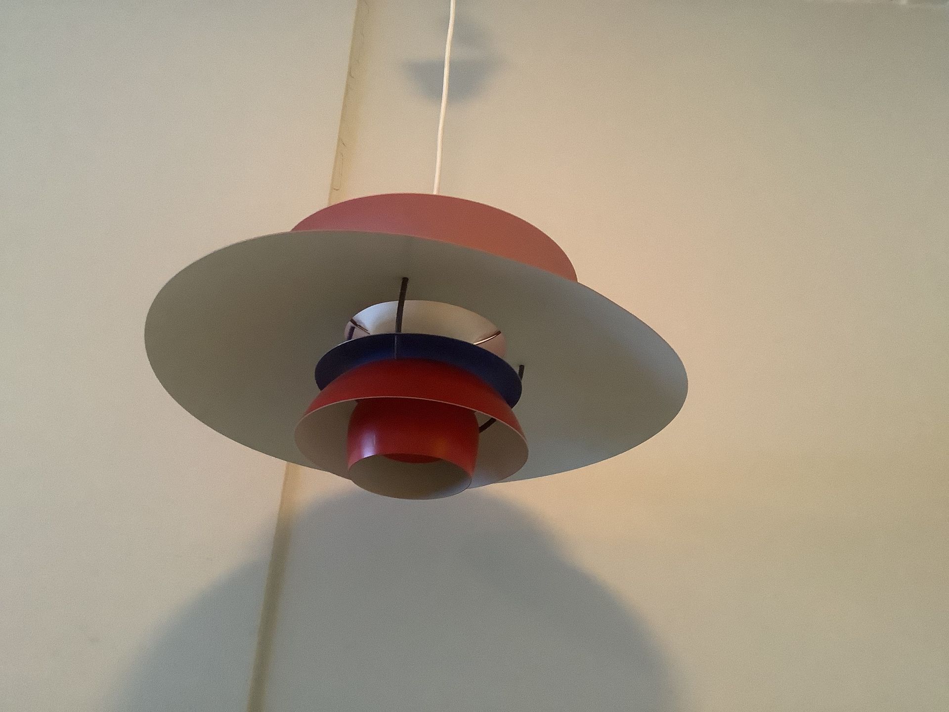 PH 5 pendant, red | Franckly