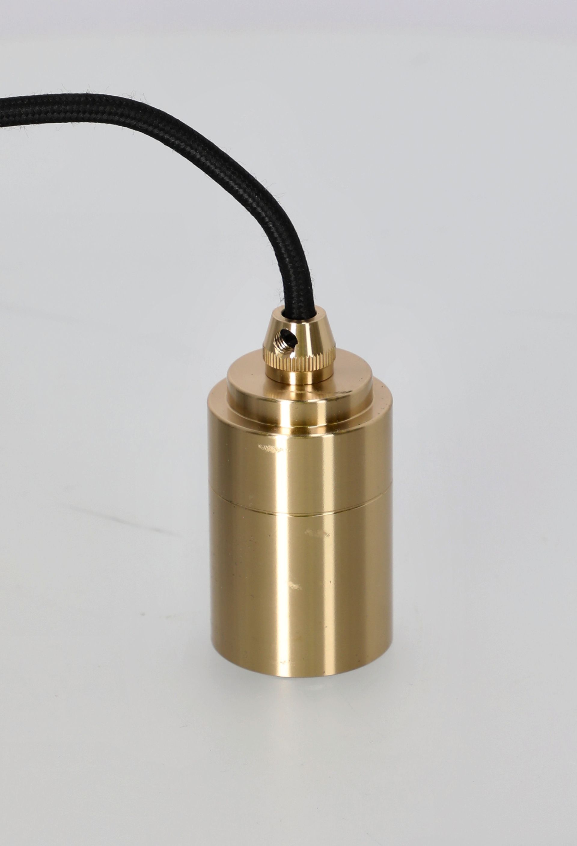 Brass pendant lamp base | Franckly