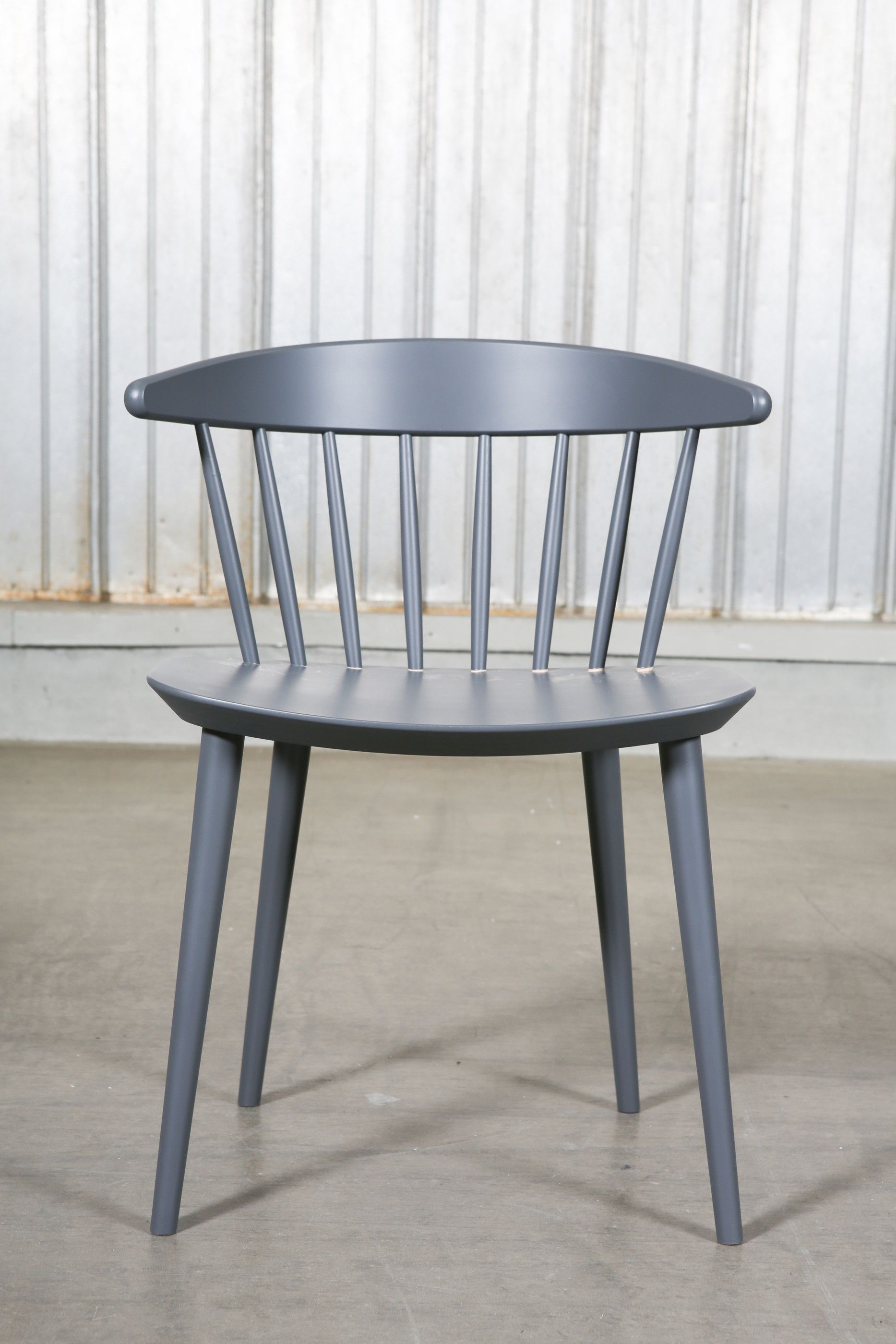 J104 chair, stone grey | Franckly