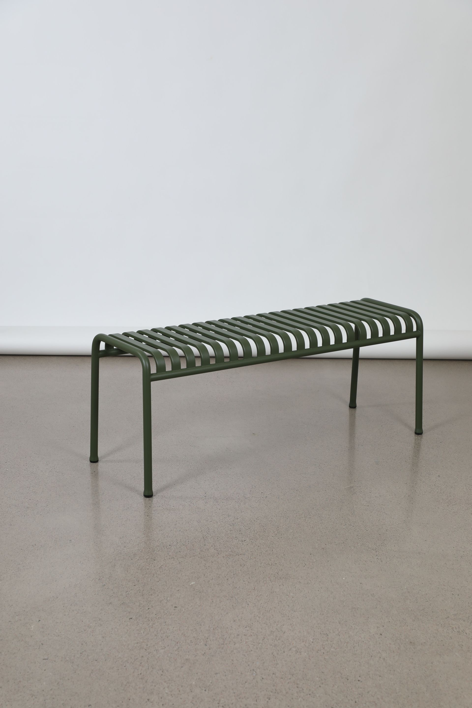 Palissade bench, olive | Franckly