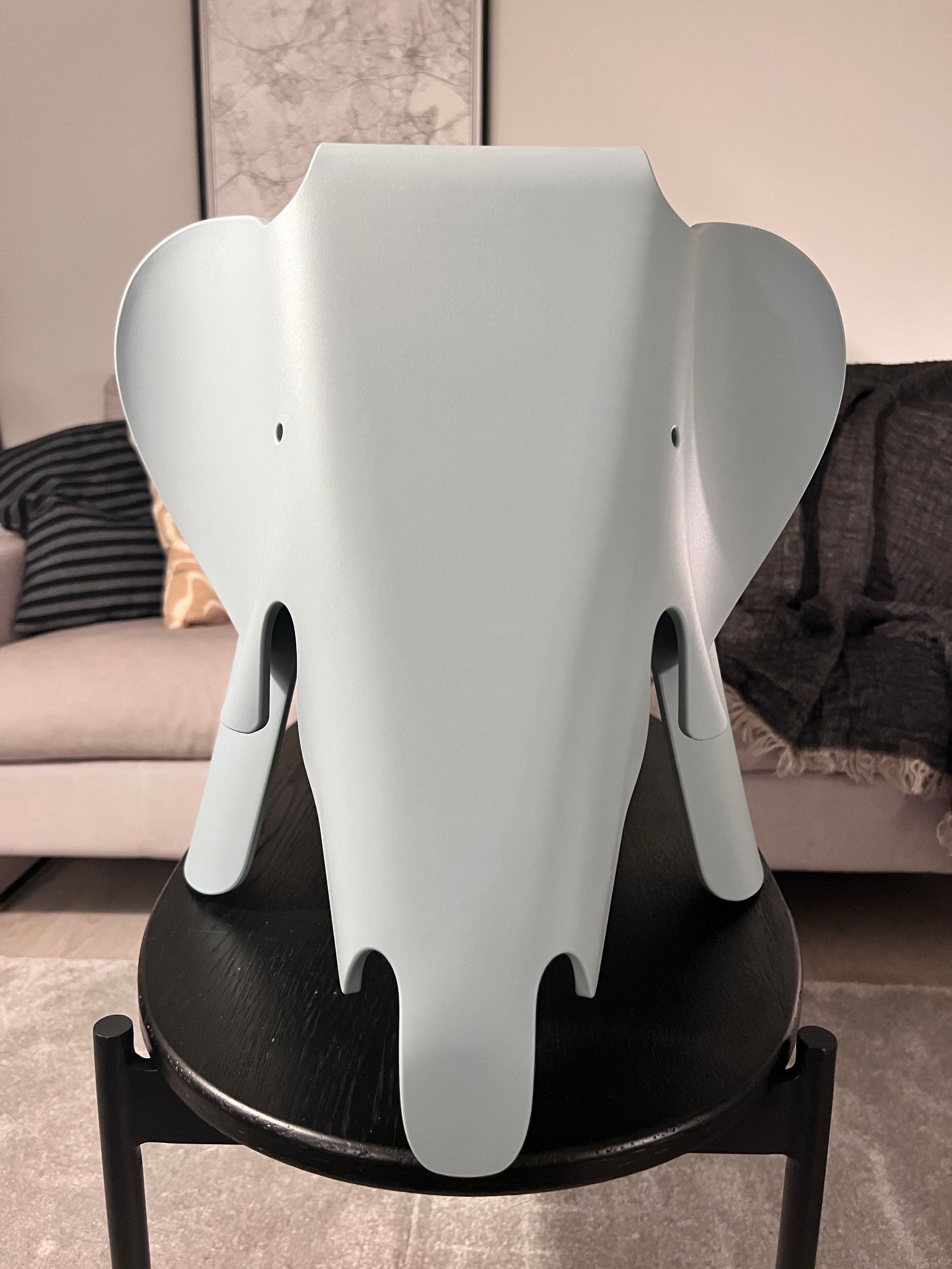 Eames elephant, ice grey | Franckly