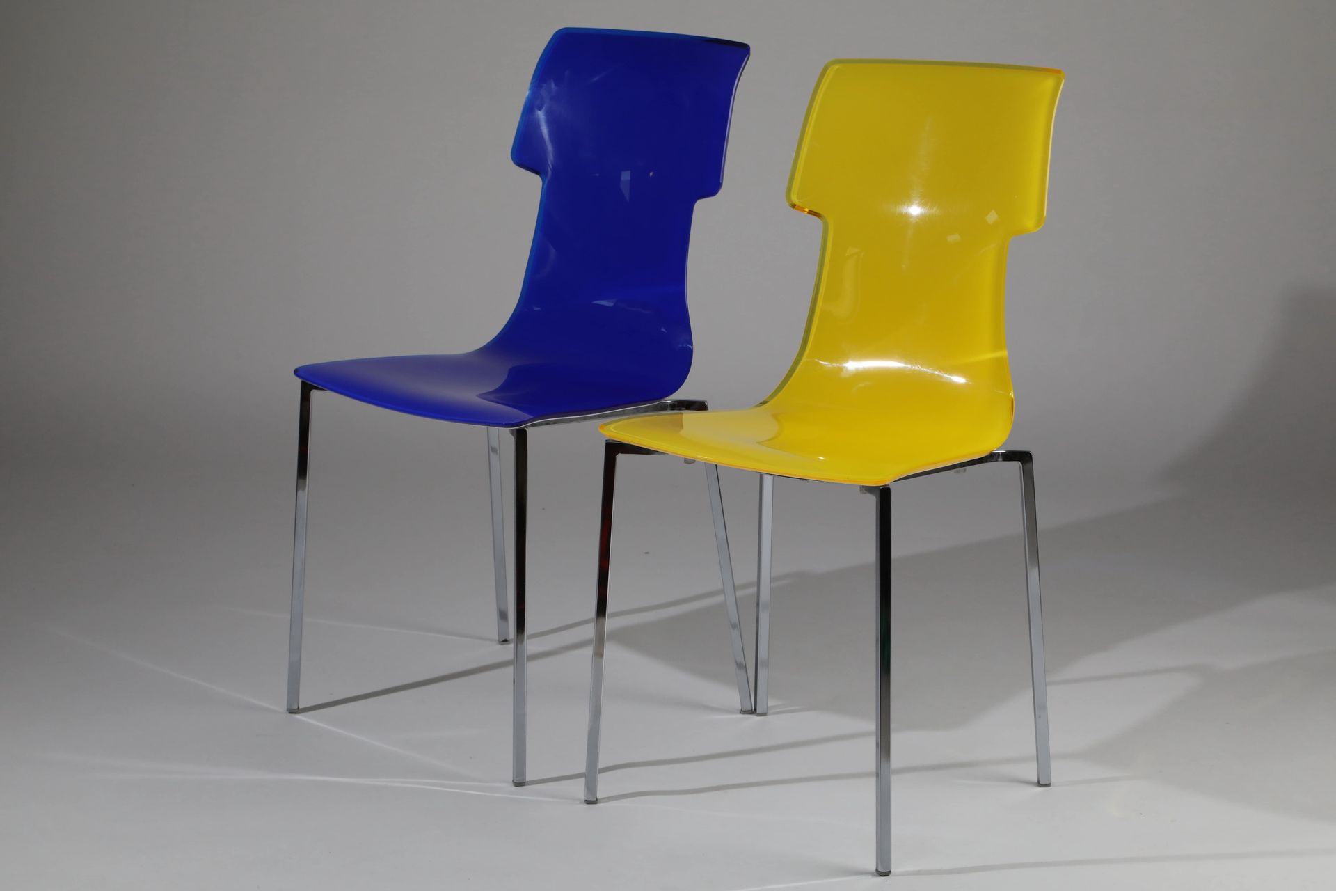 Carlo Colombo Guzzini My Chair Blue and Yellow | Franckly