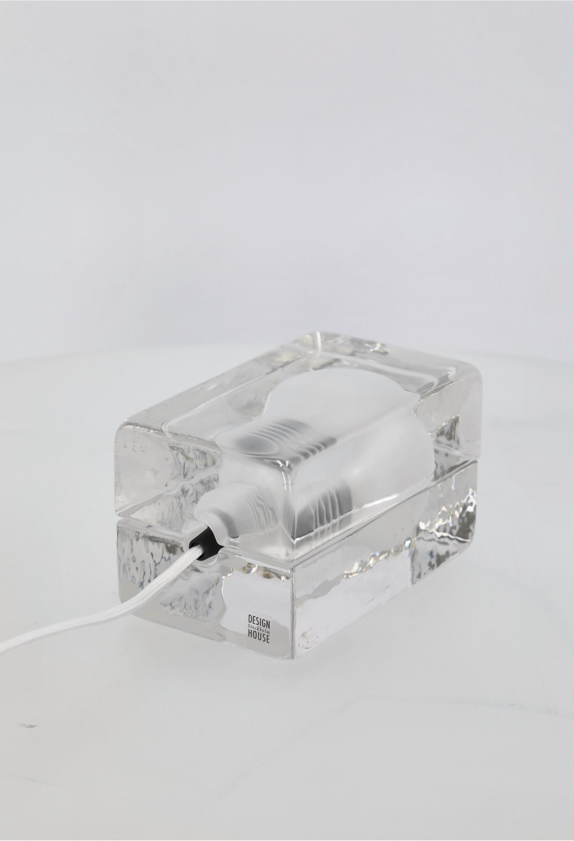 Block Lamp, white cord | Franckly