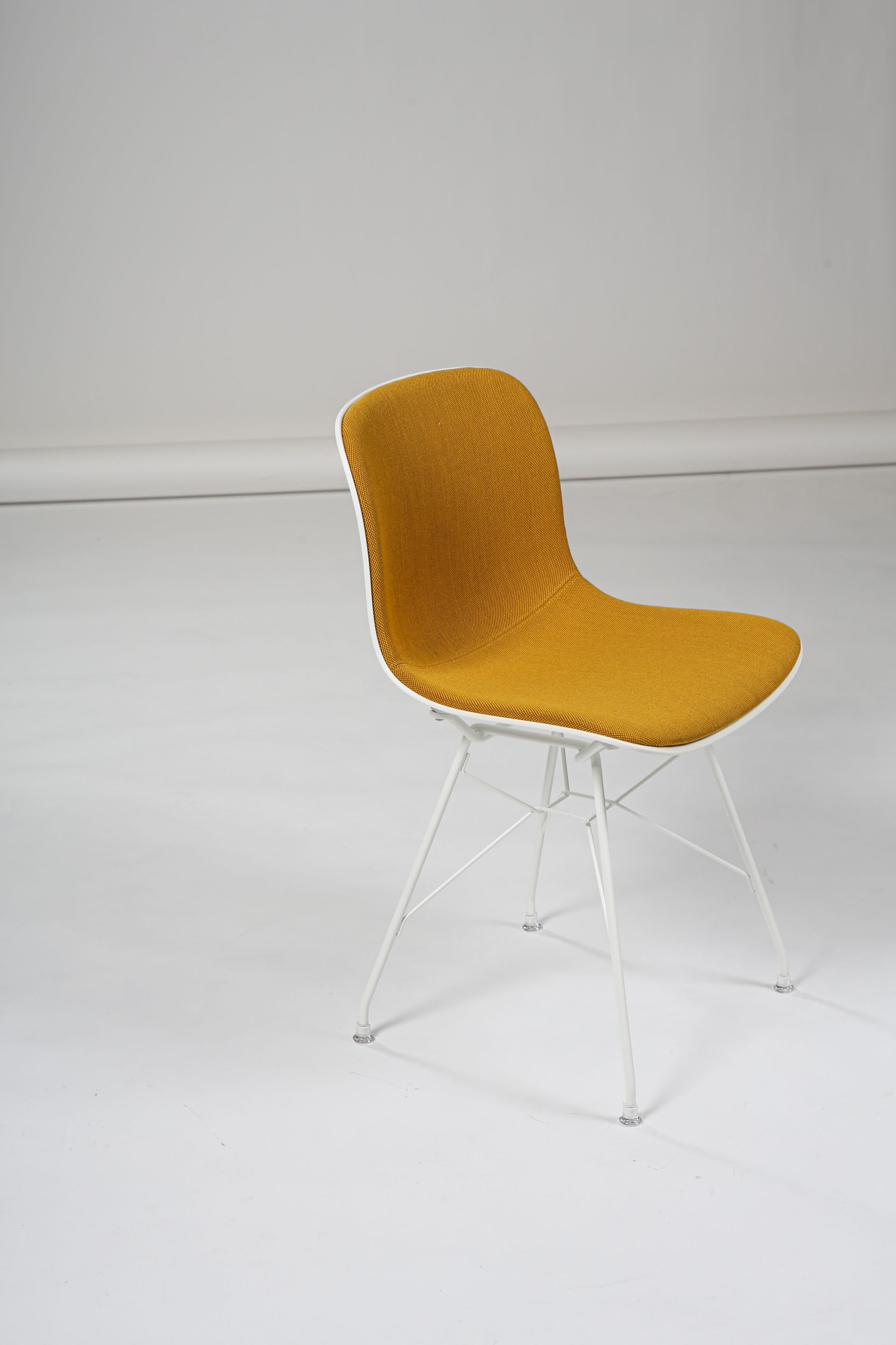 Troy chair, white - yellow | Franckly