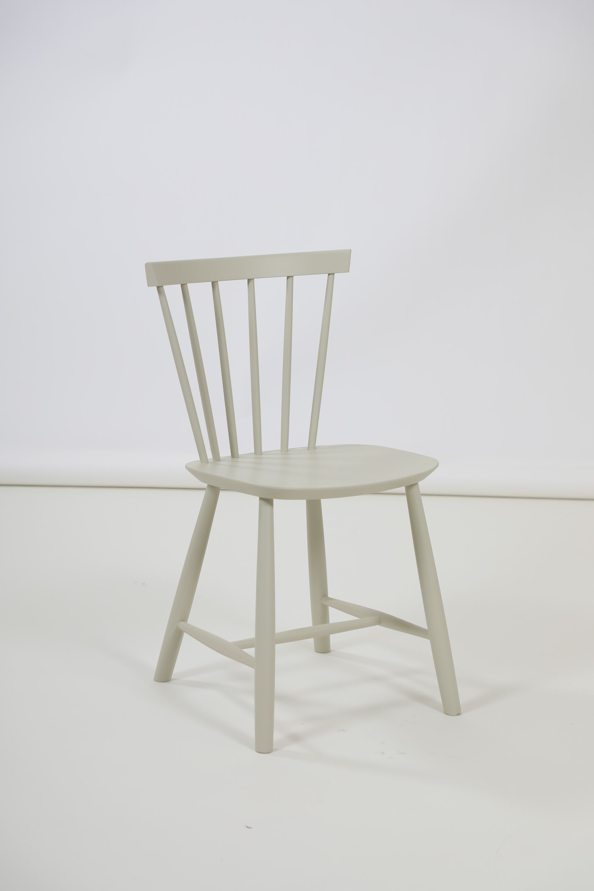 J46 chair, Roots | Franckly
