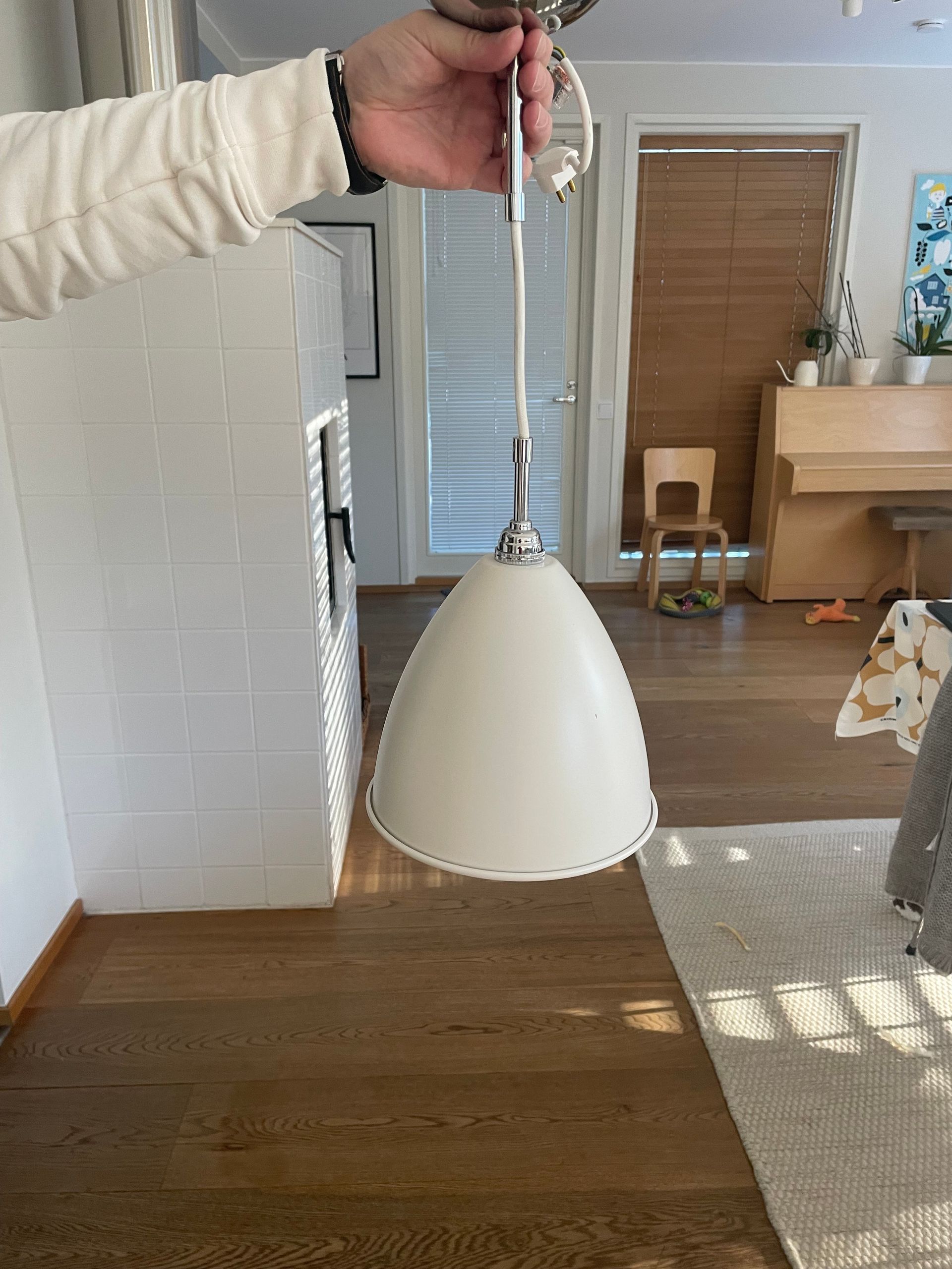 Bestlite BL9 pendant, small, chrome - off-white | Franckly