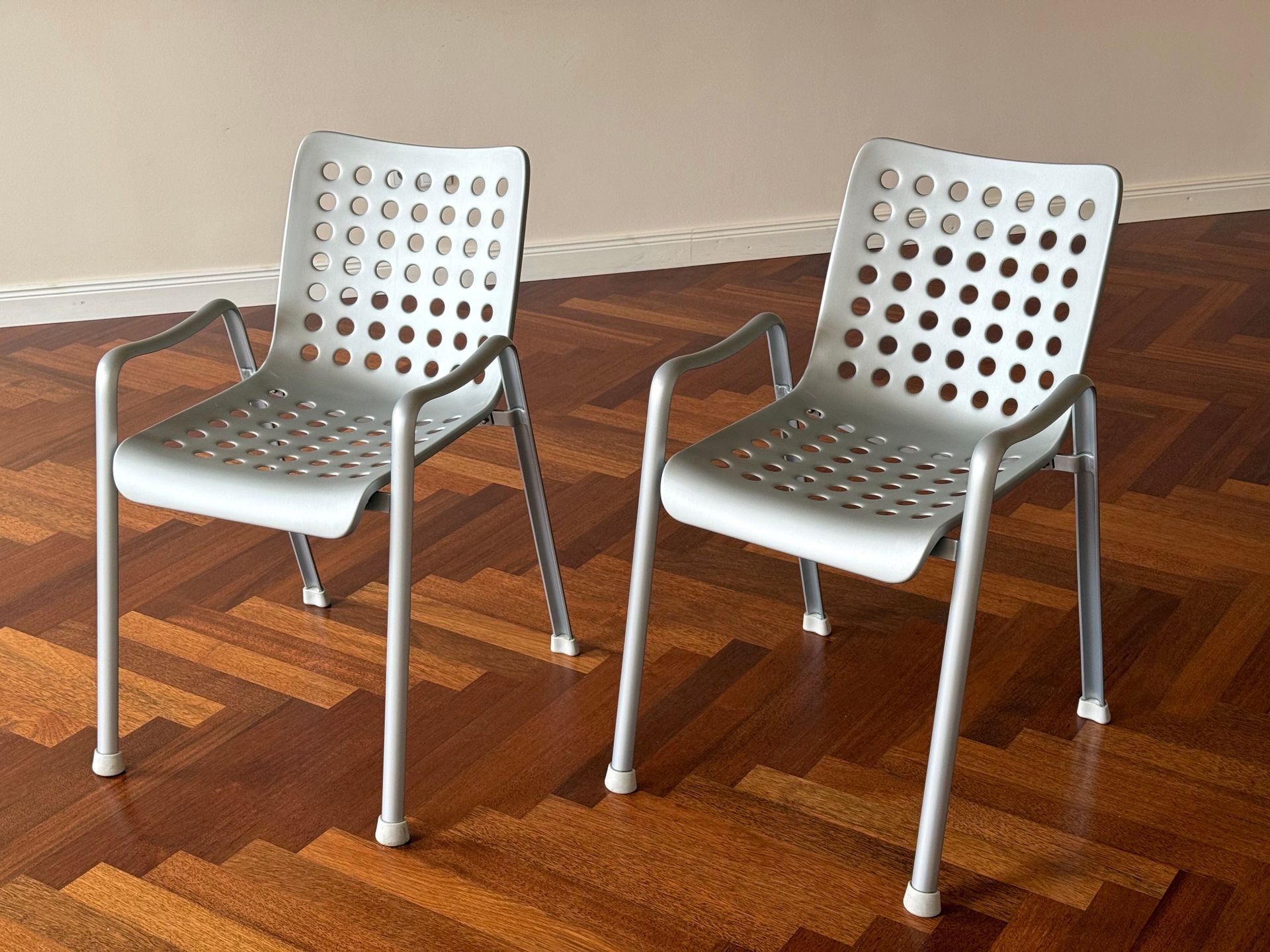Vitra Landi chair, set of 2. | Franckly