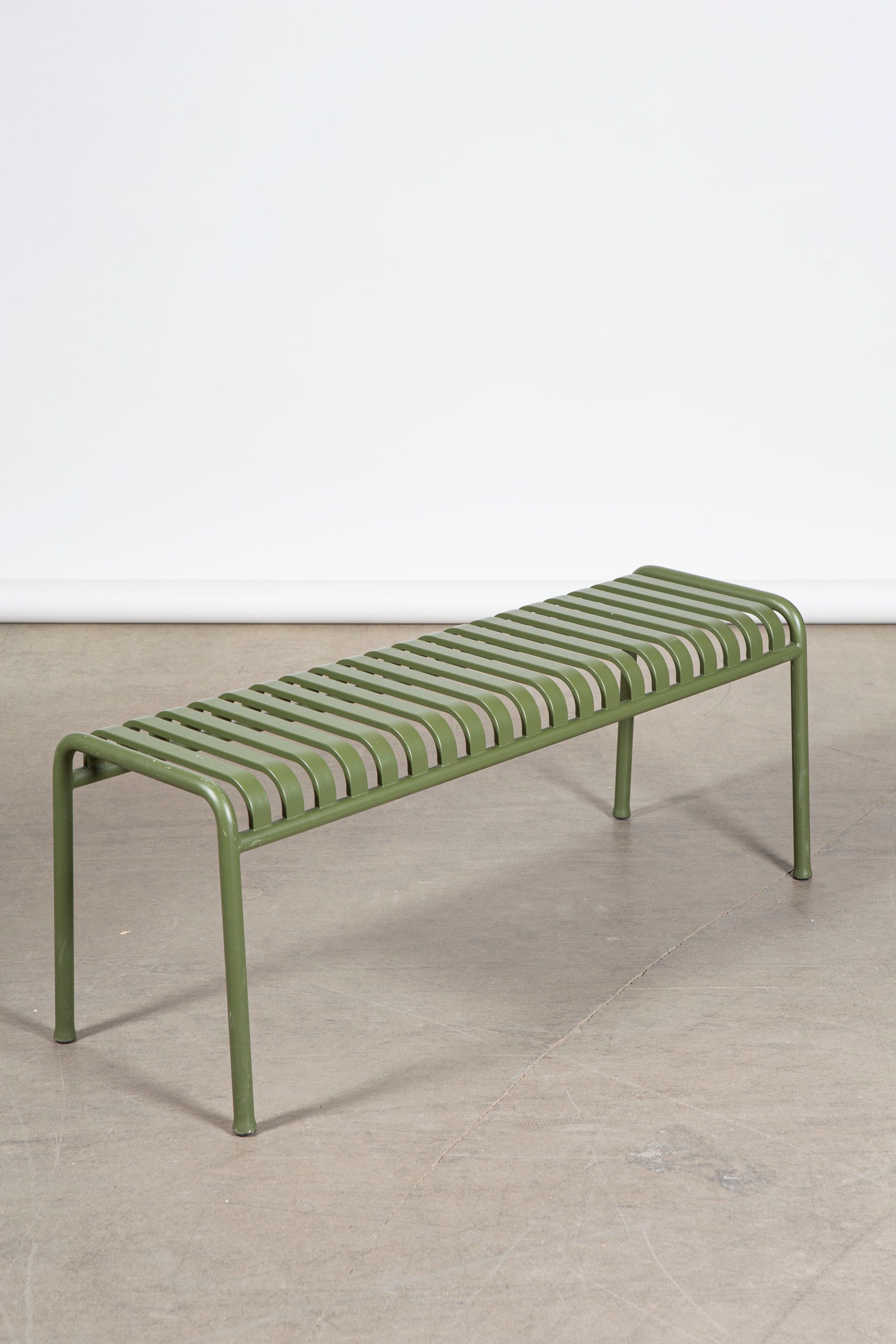Palissade bench, olive | Franckly